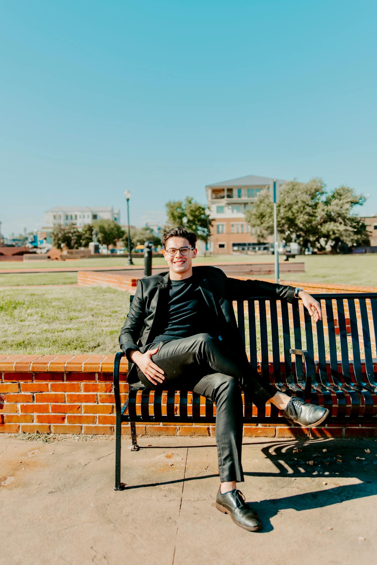 Man Sitting Photos, Download The BEST Free Man Sitting Stock Photos ...