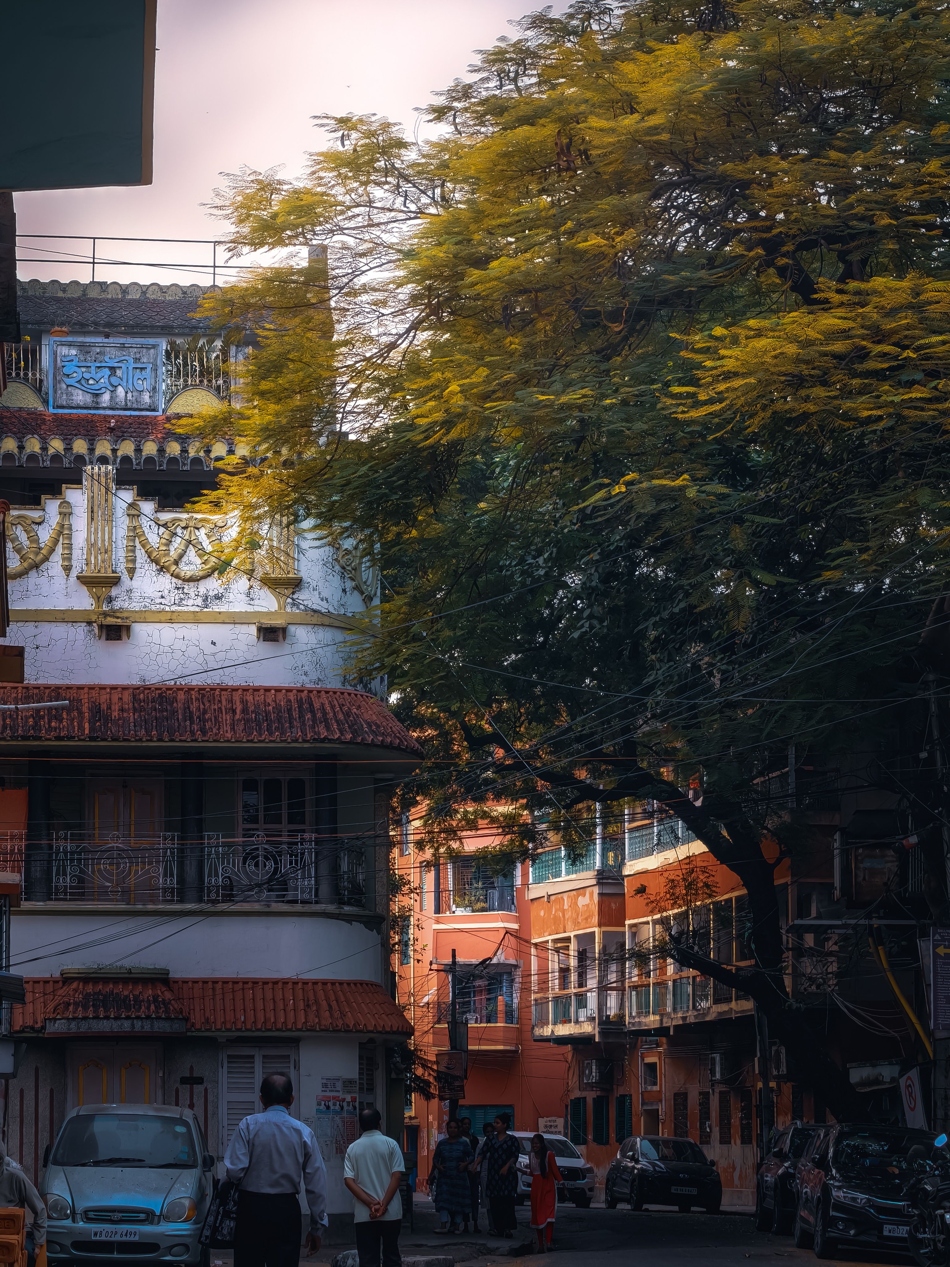 Street Scene in Indian Neighborhood at Dusk · Free Stock Photo