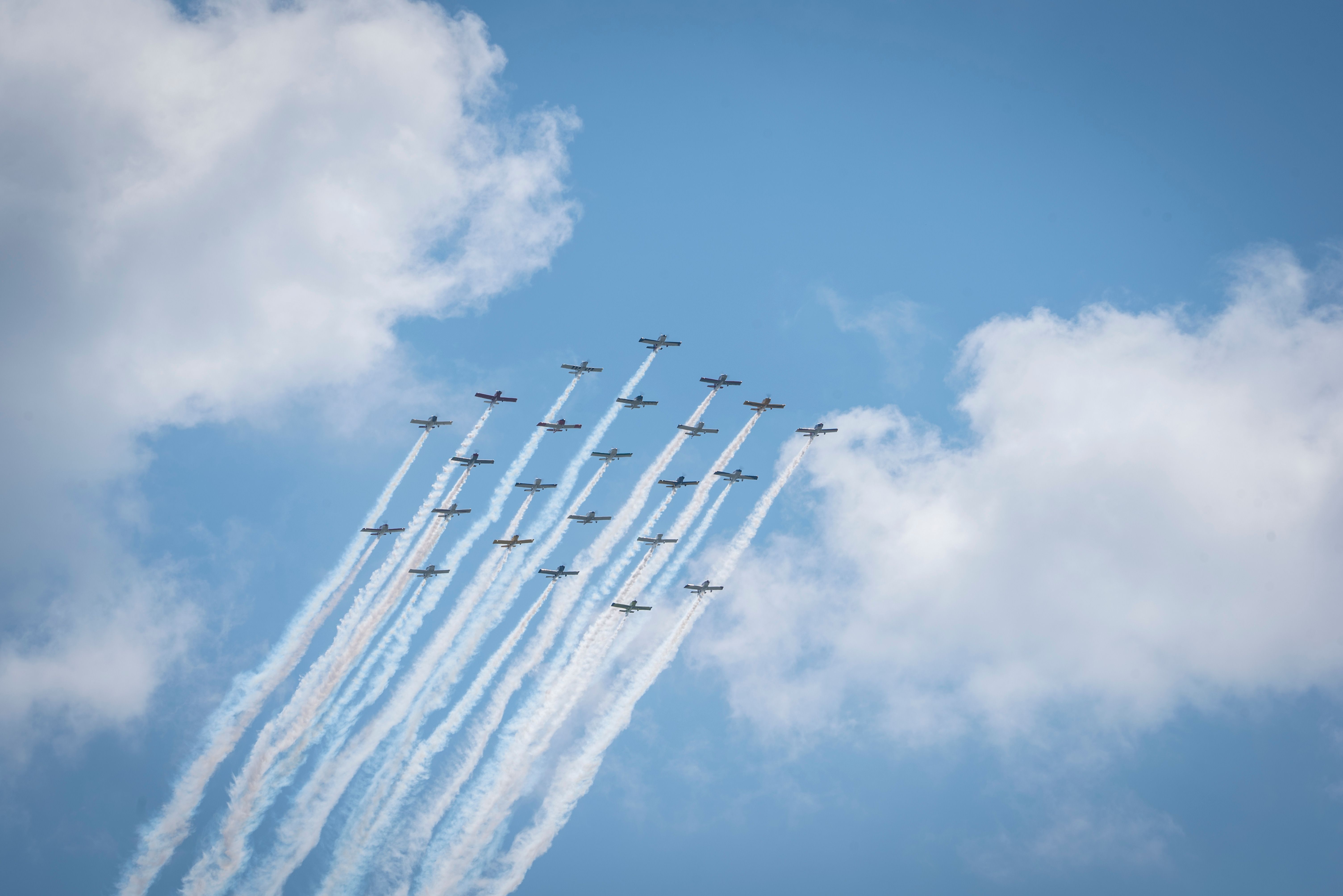 Formation of Aerobatic Planes in Blue Sky · Free Stock Photo