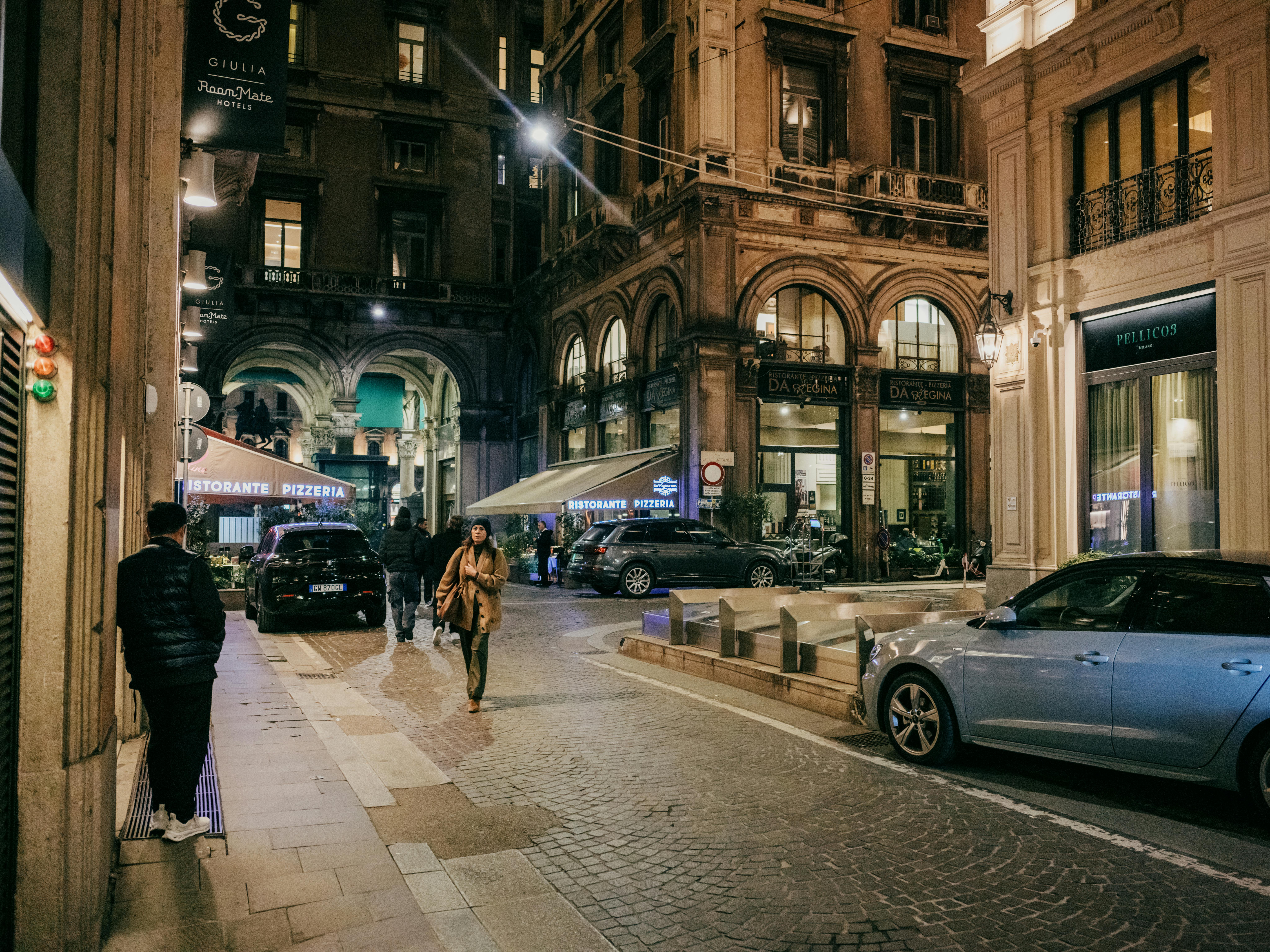 Charming Night Street Scene in European City · Free Stock Photo