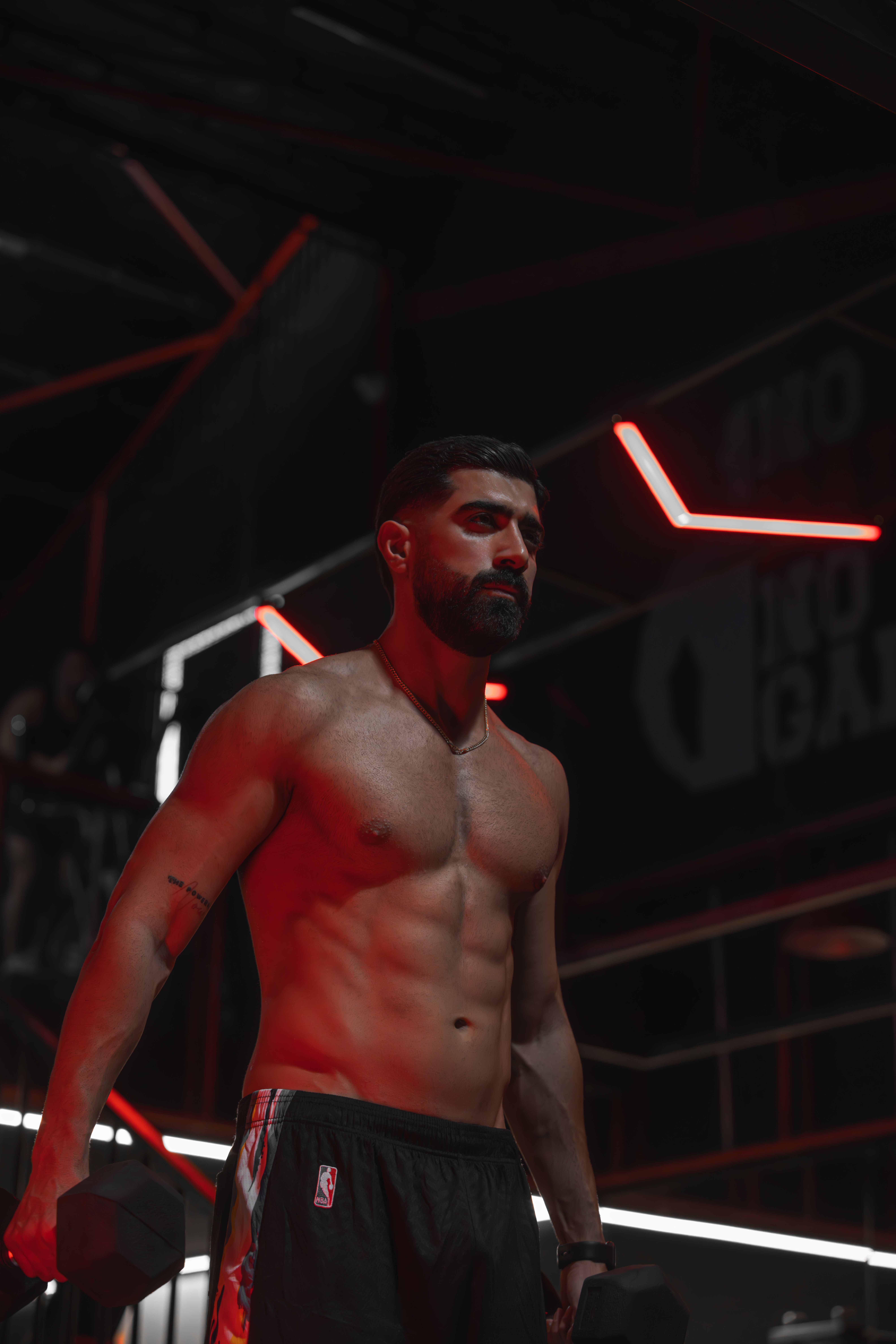 Athletic Man Lifting Weights in Gym · Free Stock Photo