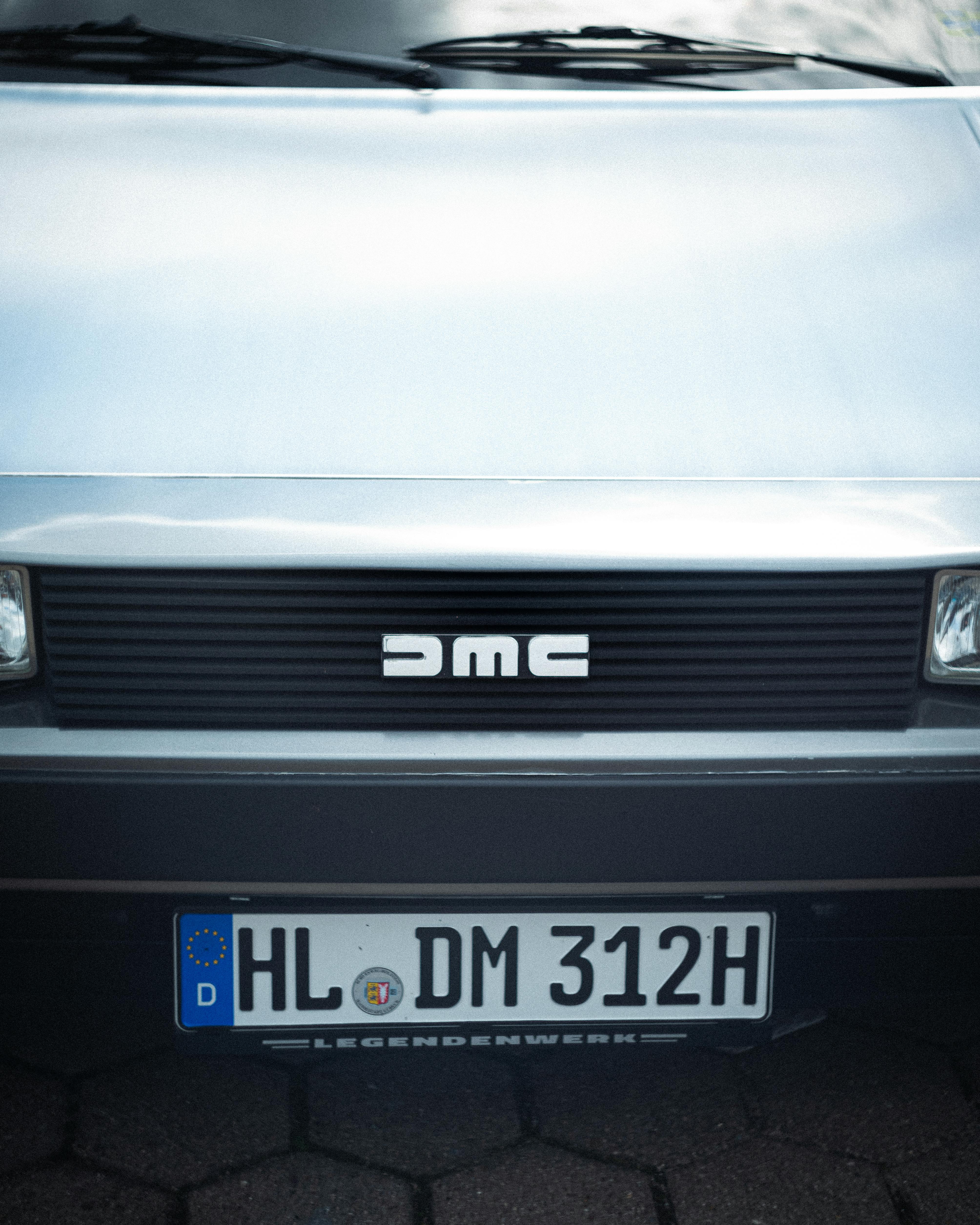Front View of Iconic DeLorean DMC-12 Car · Free Stock Photo
