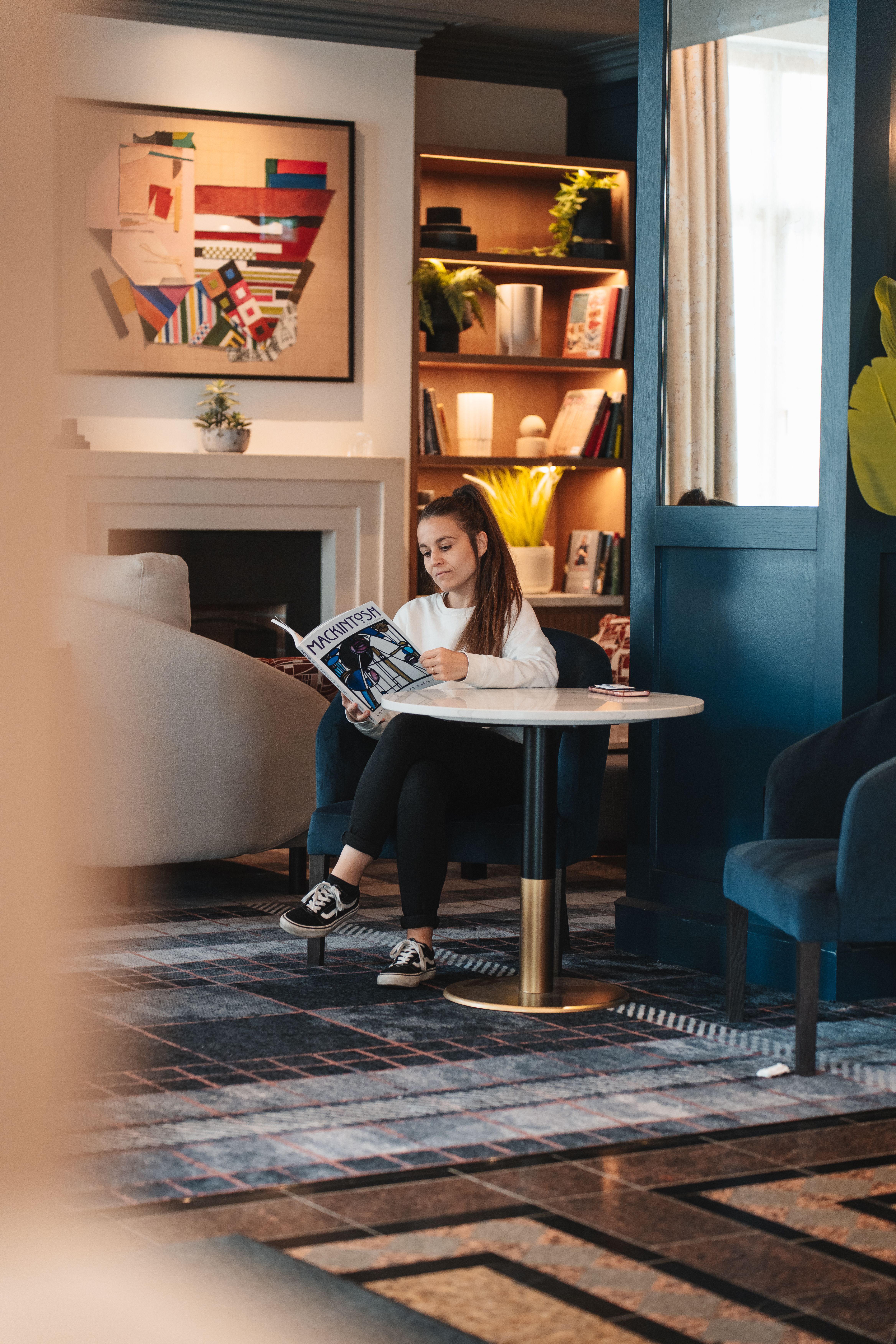 Cozy Reading Nook in Modern Lounge Interior · Free Stock Photo