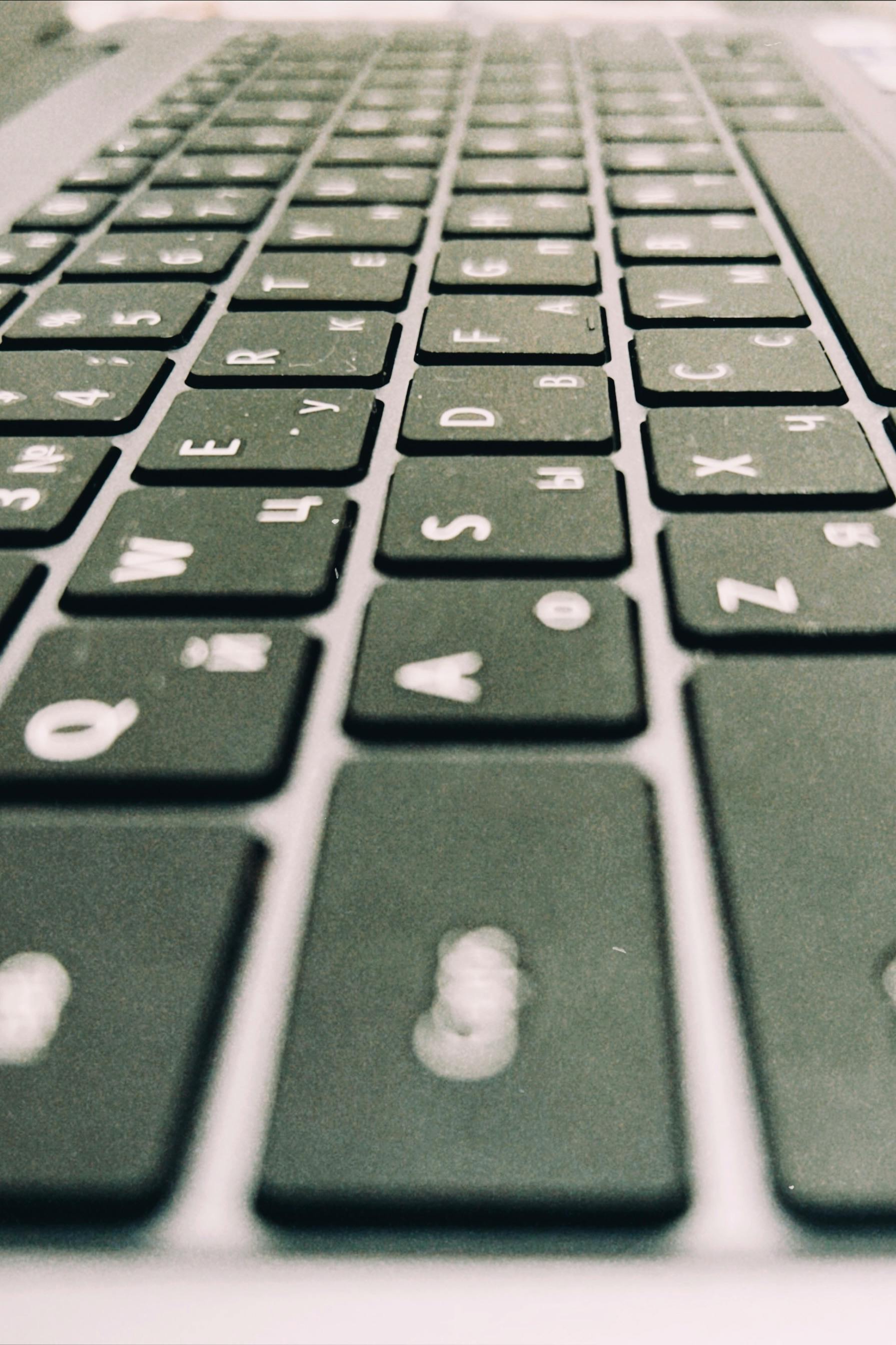 Typing Keyboard Autofocus Coding Photos, Download The BEST Free Typing ...