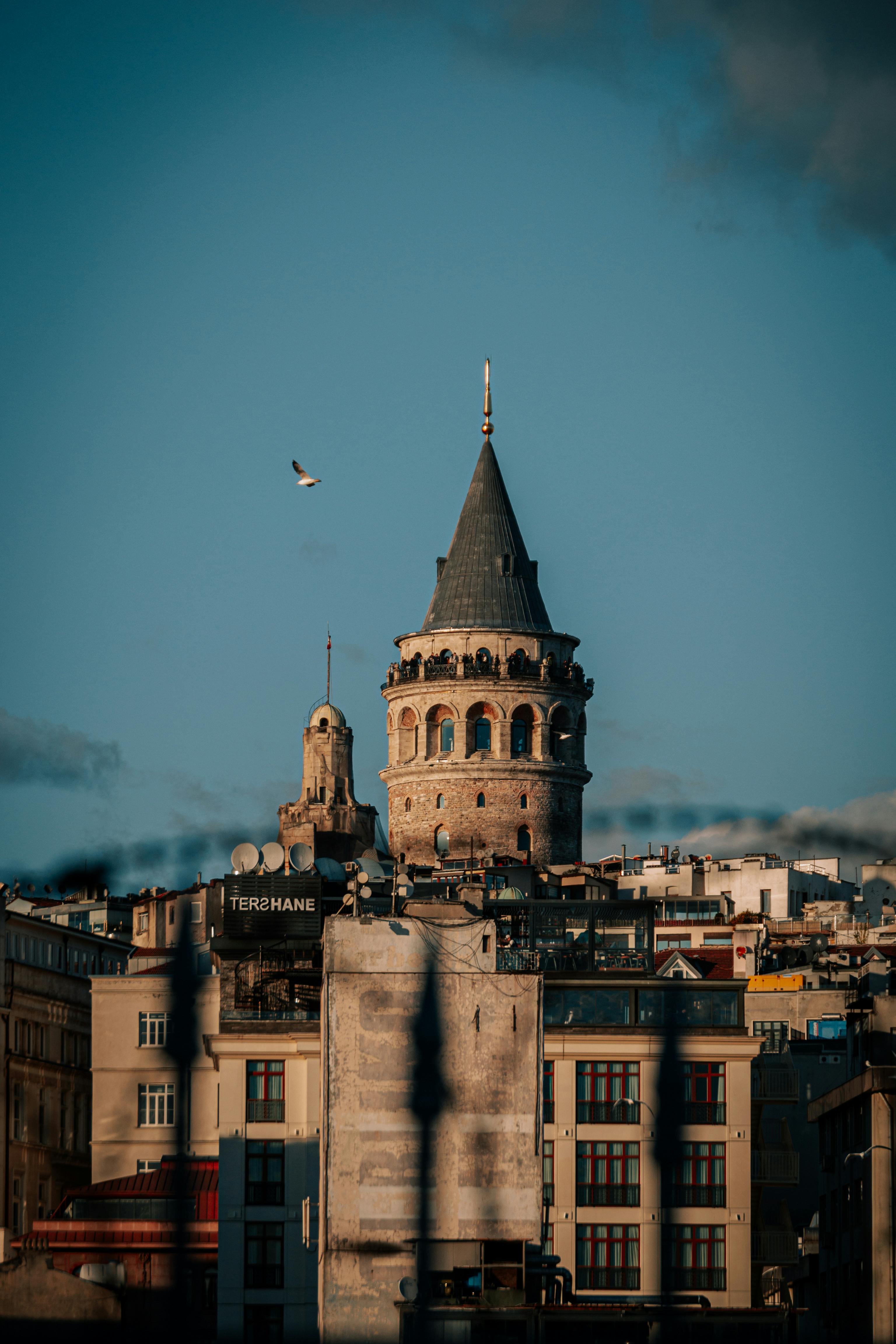 Pera Europa Photos, Download The BEST Free Pera Europa Stock Photos ...