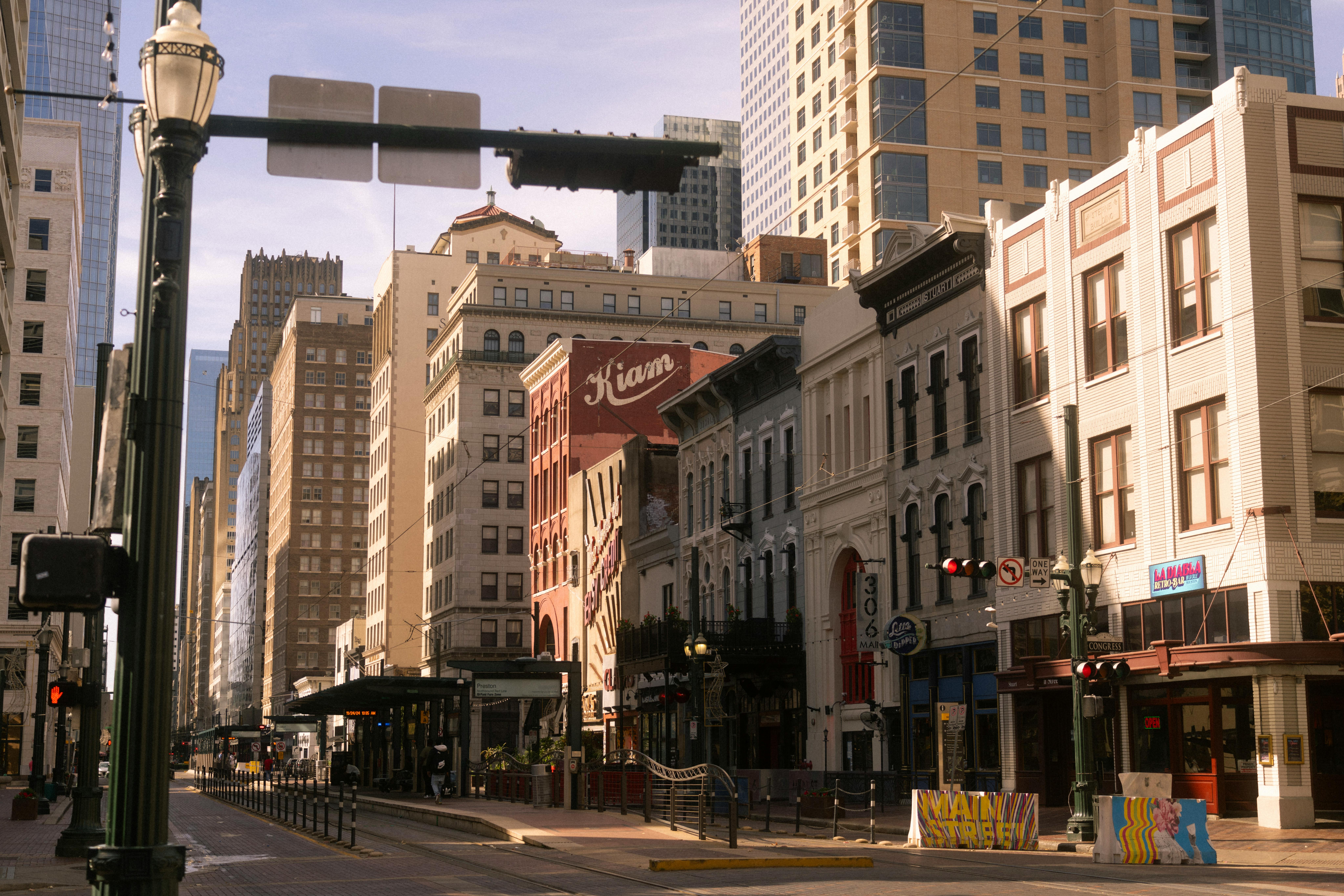 Historic Downtown Houston Street View Scene · Free Stock Photo