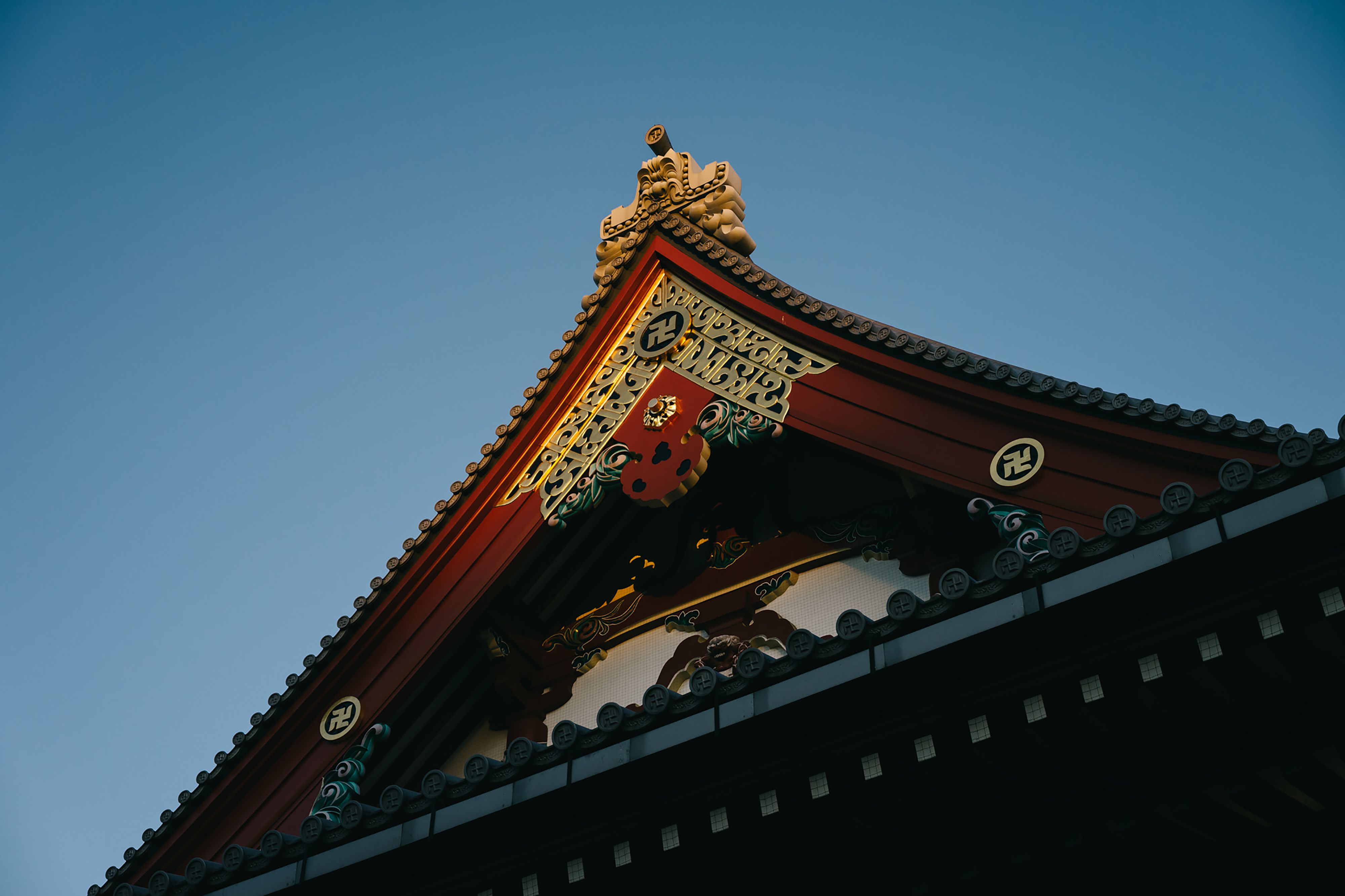 Traditional Japanese Temple Roof at Dusk · Free Stock Photo