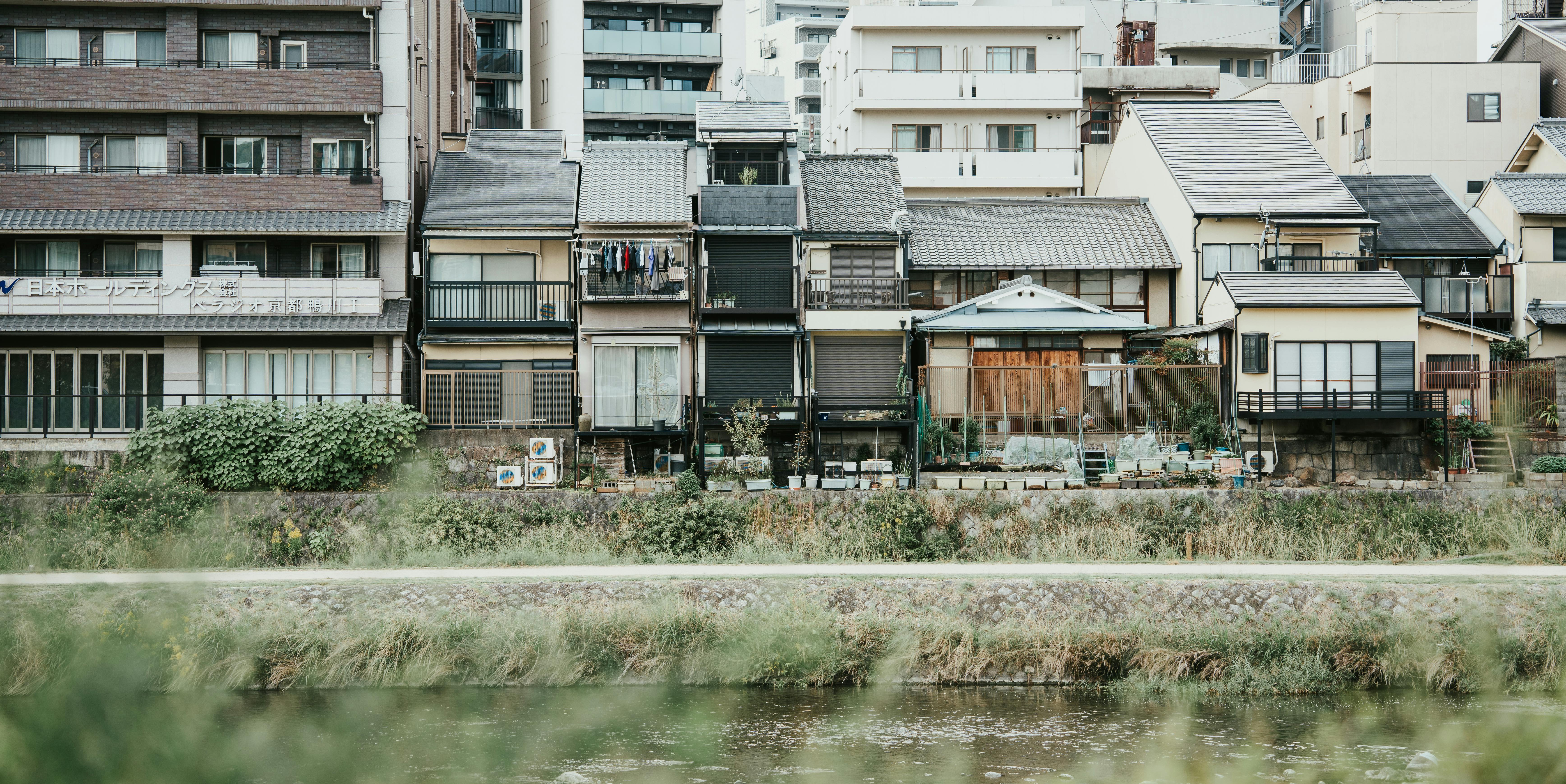 Traditional Japanese Riverside Houses in Kyoto · Free Stock Photo