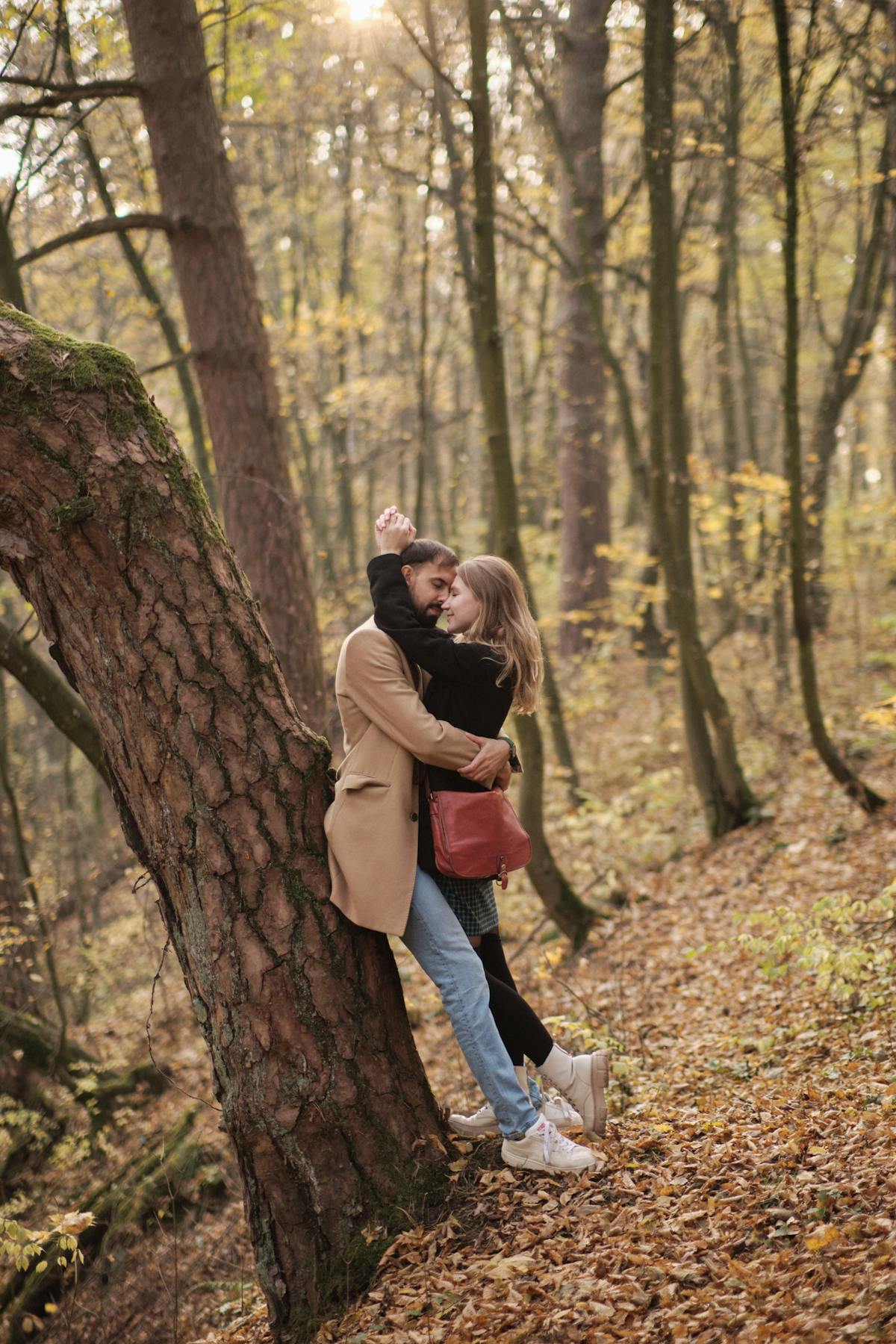 Fall Couple Photos, Download The BEST Free Fall Couple Stock Photos ...