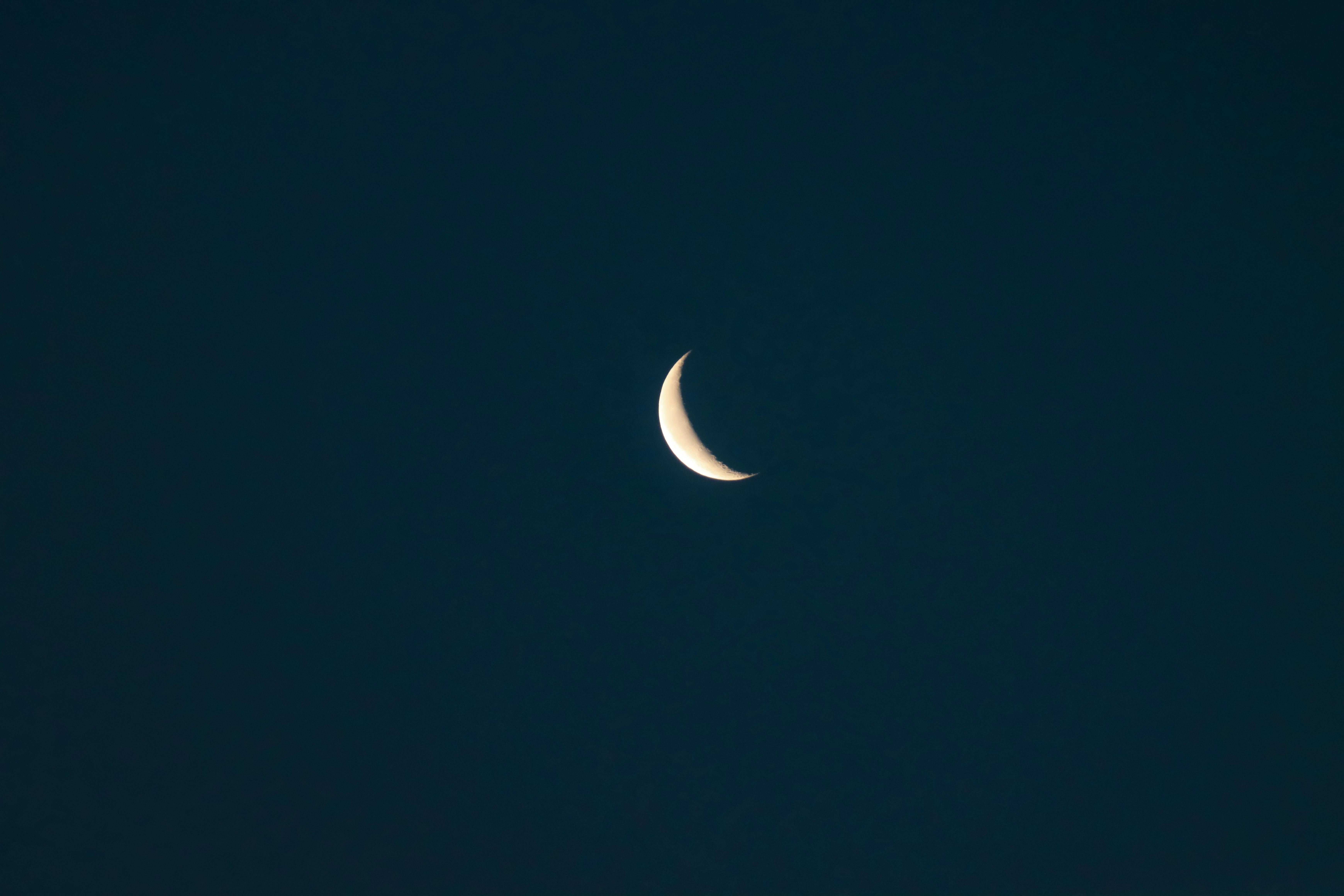 Moon Background Photos, Download The BEST Free Moon Background Stock ...