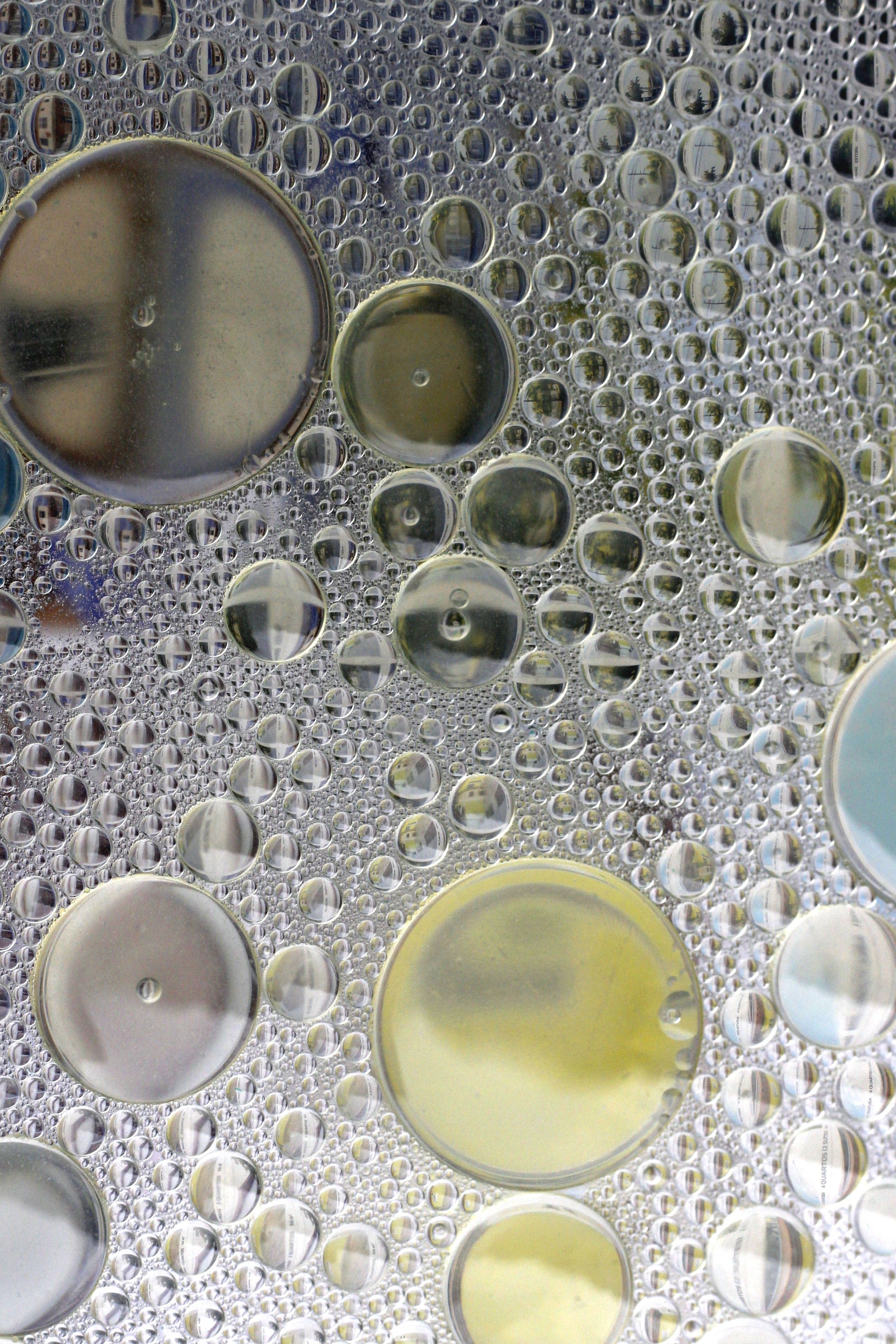 Abstract Oil and Water Bubble Pattern in Guaratuba · Free Stock Photo