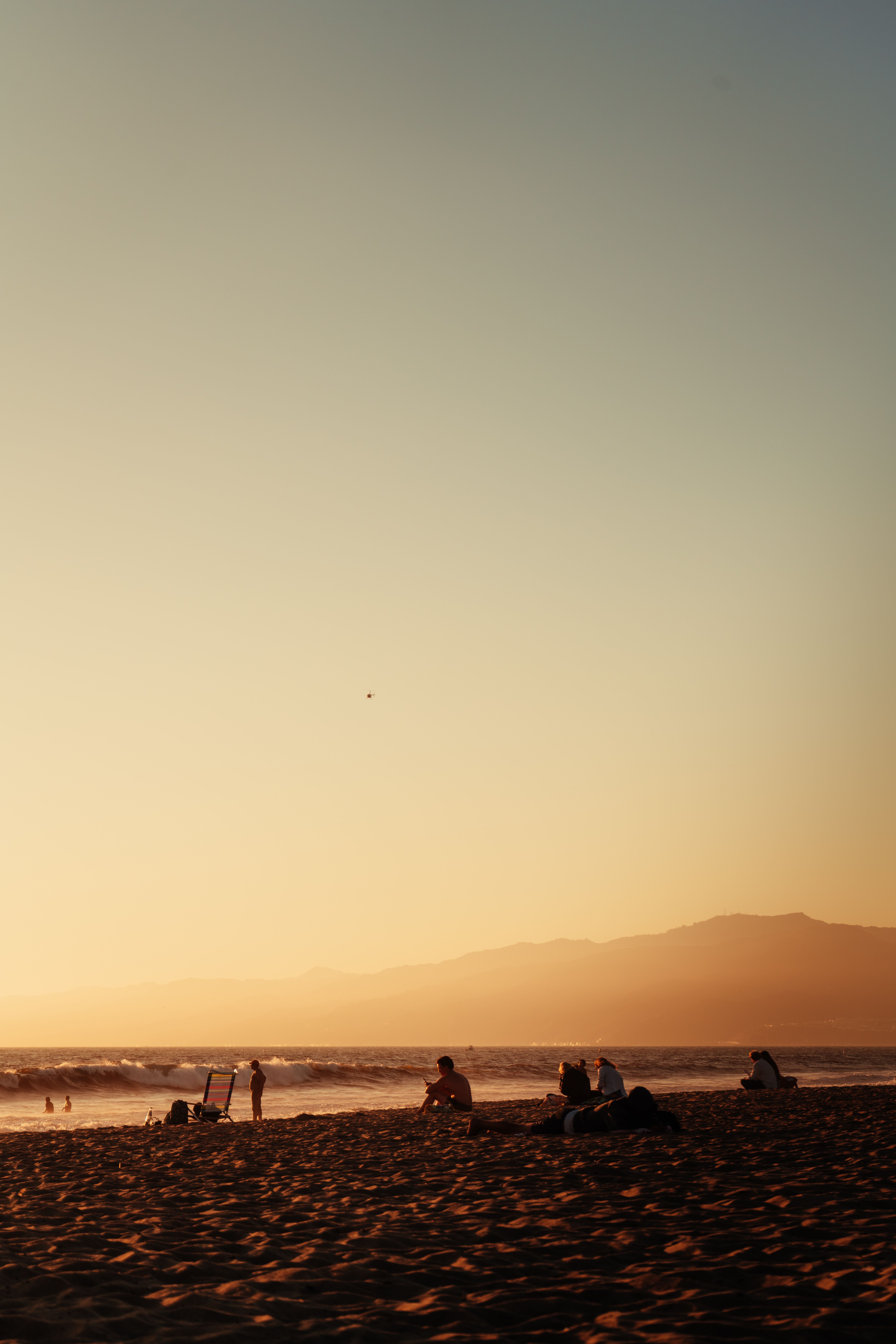 Stunning Sunset Over Los Angeles Beach · Free Stock Photo