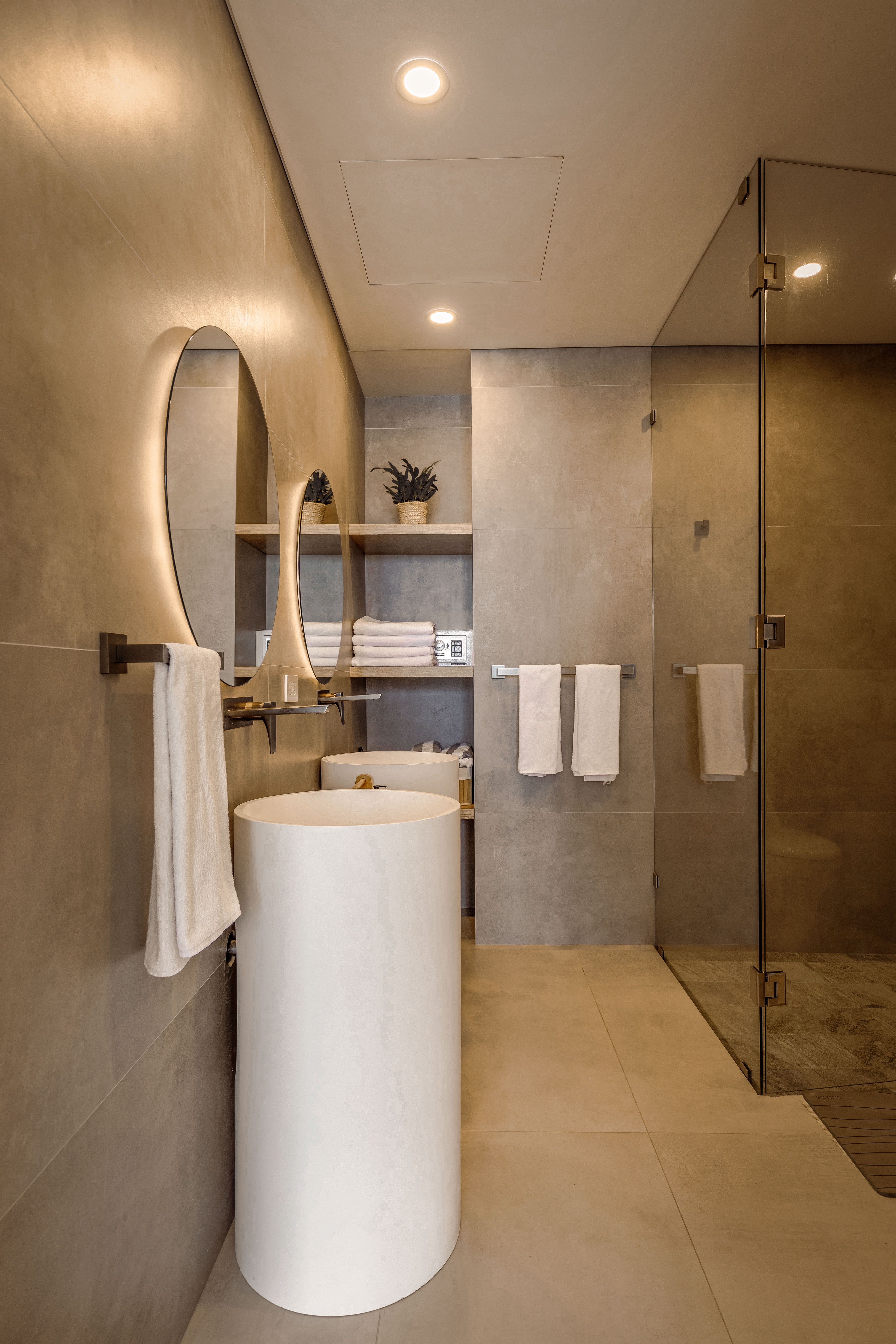 Lavatory Photos, Download The BEST Free Lavatory Stock Photos & HD Images