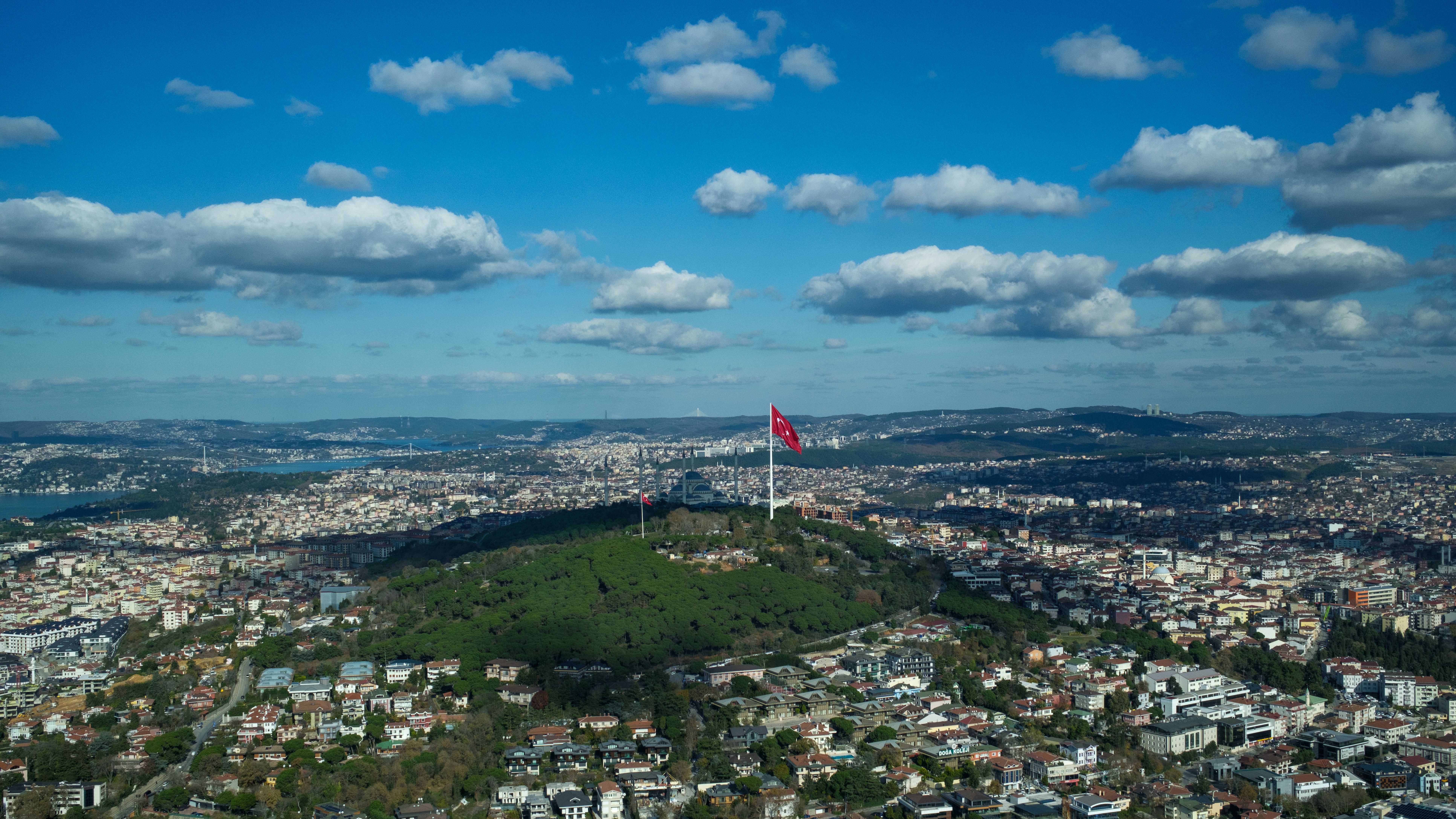 Stunning Aerial View of Istanbul Skyline · Free Stock Photo