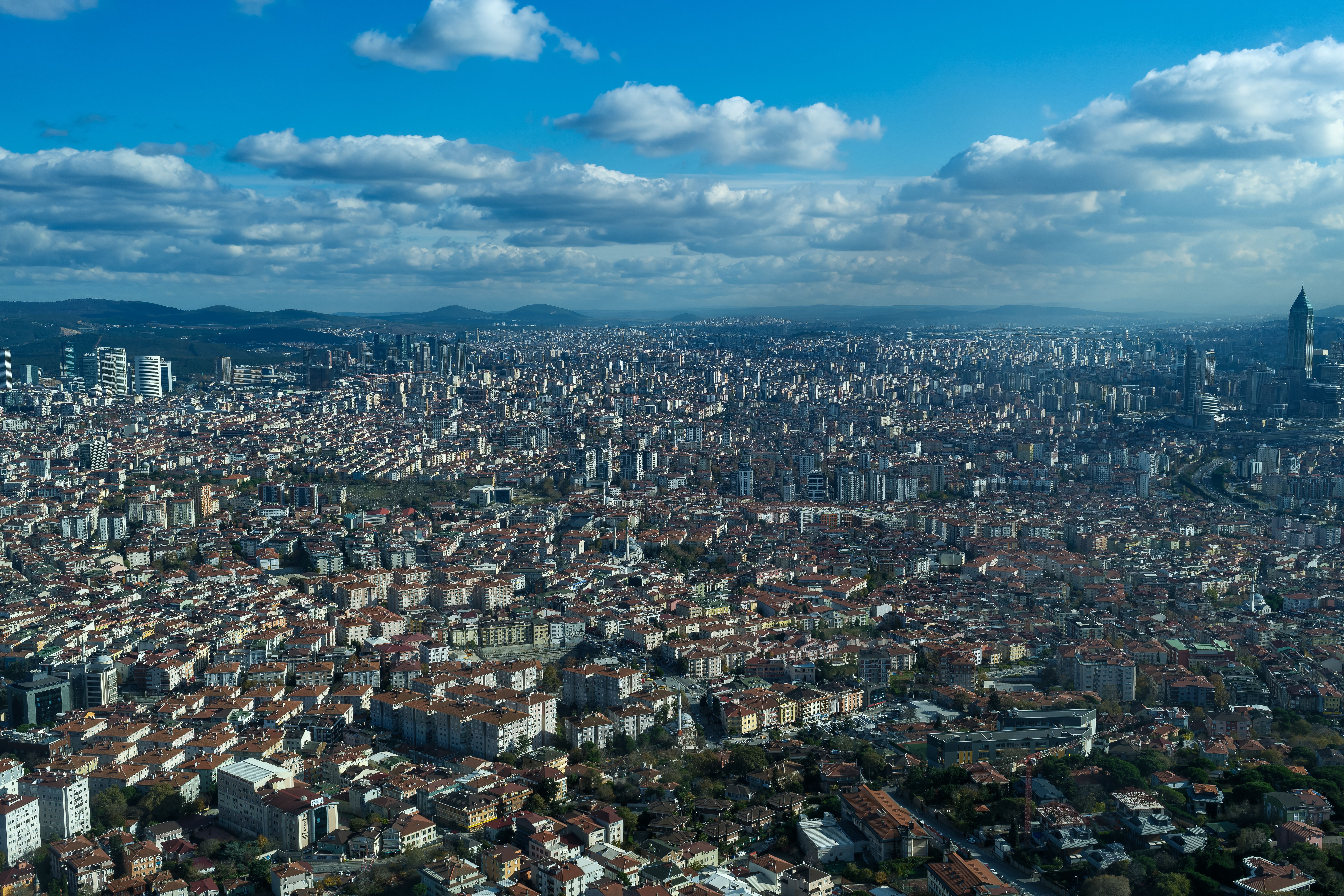Expansive Aerial View of İstanbul's Cityscape · Free Stock Photo