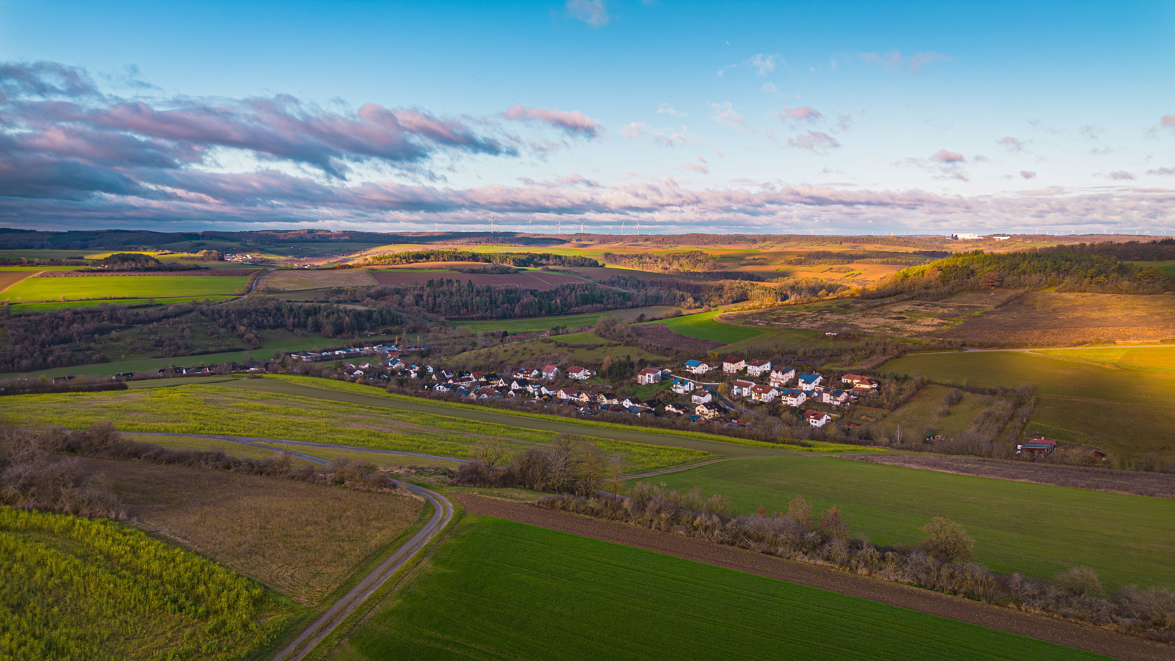 Mini Hills Photos, Download The BEST Free Mini Hills Stock Photos & HD ...