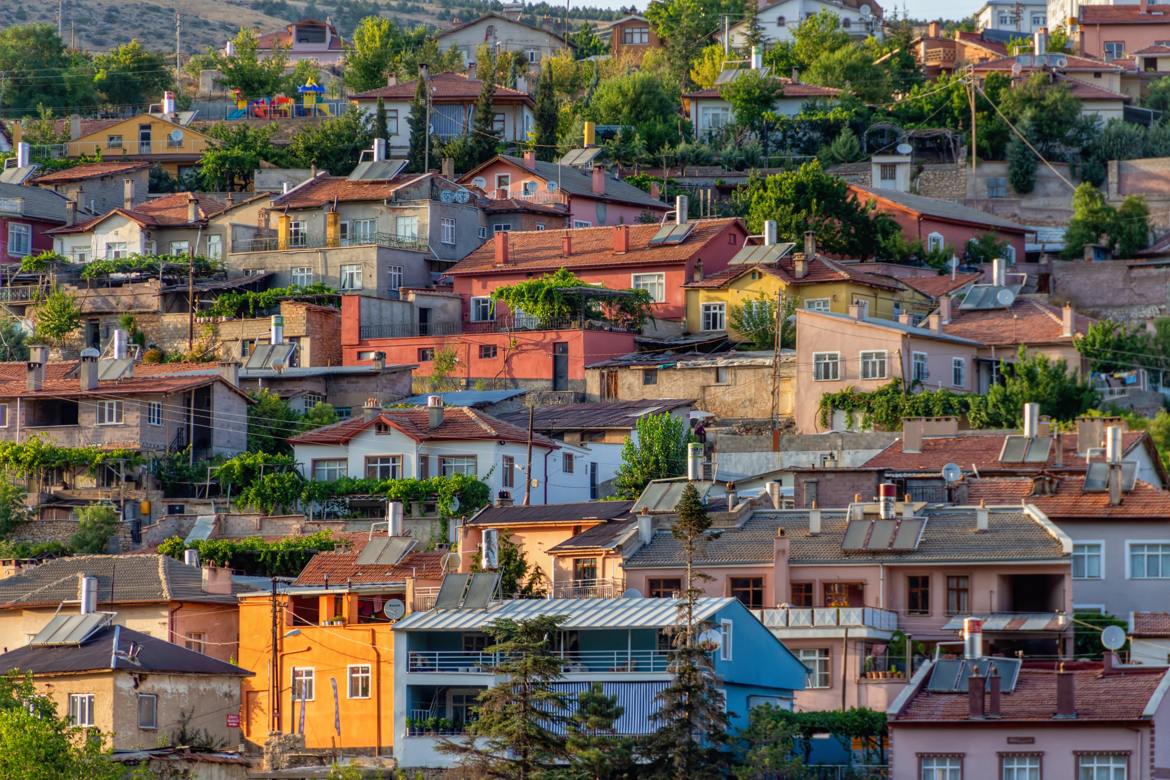 Colorful Residential Hillside Homes in Turkey · Free Stock Photo