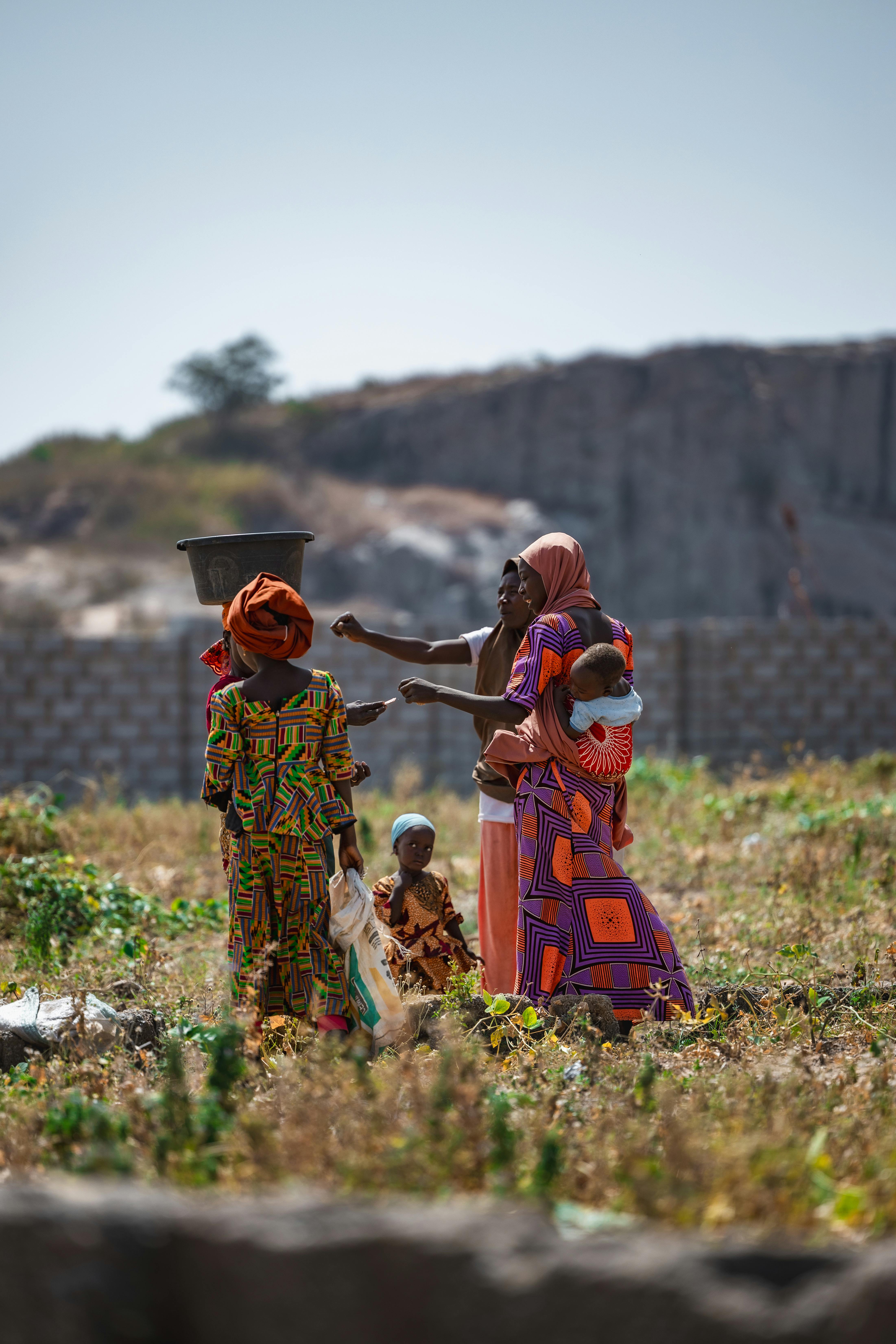 Women Working in Fields of Deidei, Nigeria · Free Stock Photo