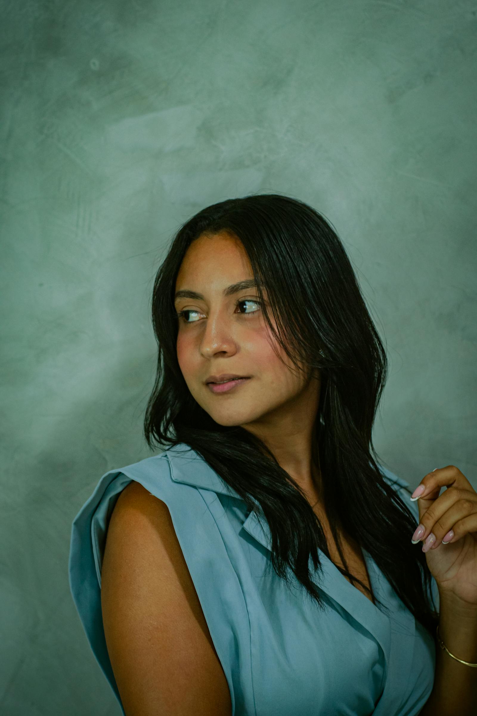 Hand Portrait Photos, Download The BEST Free Hand Portrait Stock Photos ...