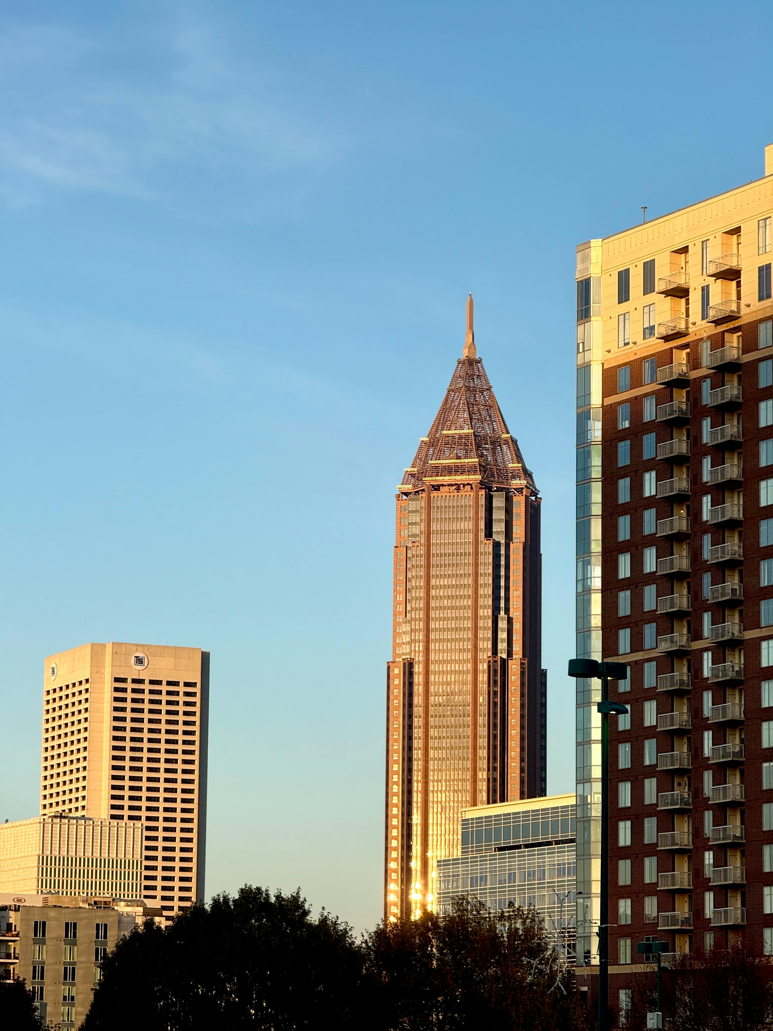 Sunlit Skyscrapers in Atlanta Downtown · Free Stock Photo