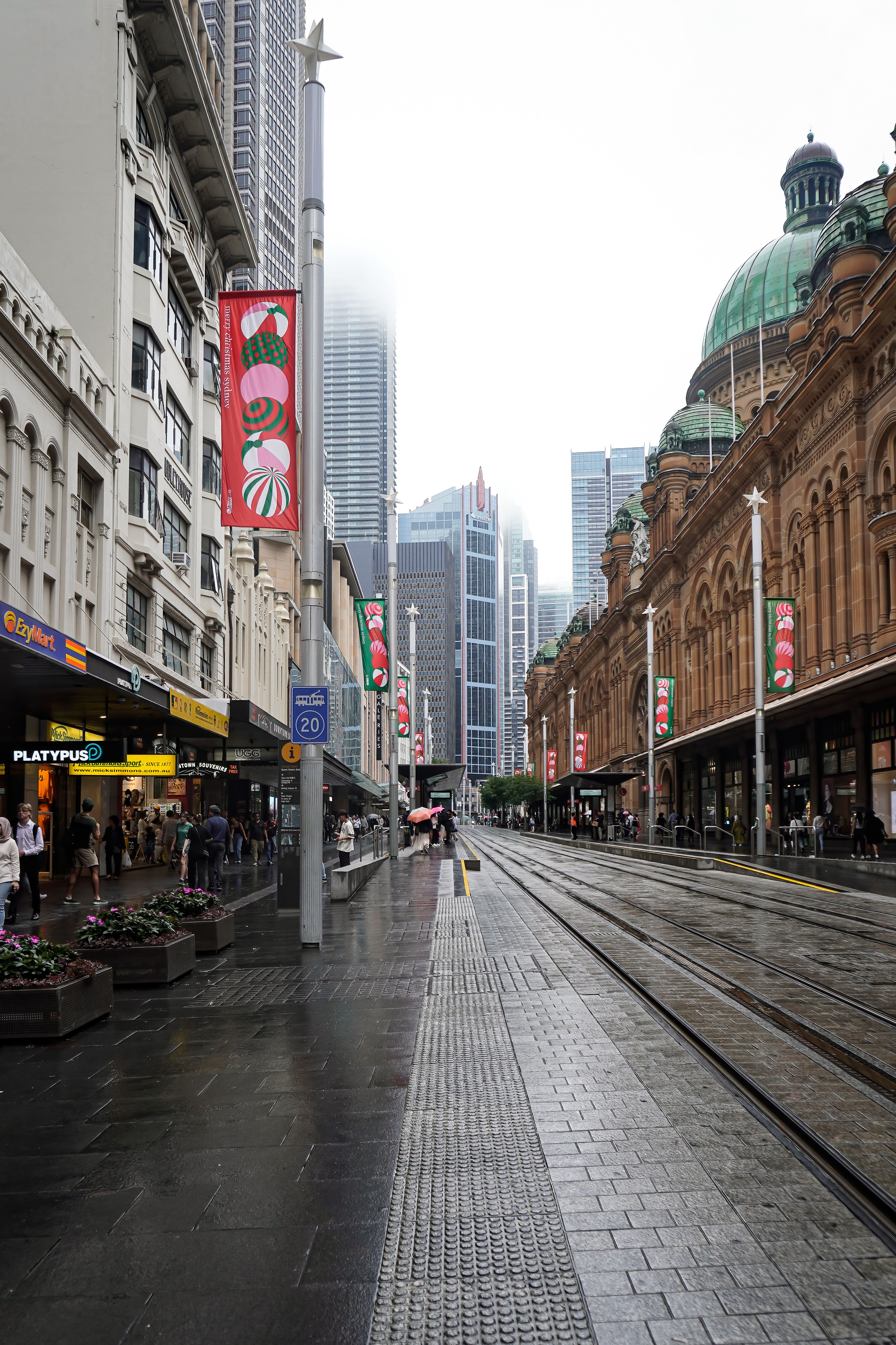 Urban Street with Historical Architecture in Sydney · Free Stock Photo