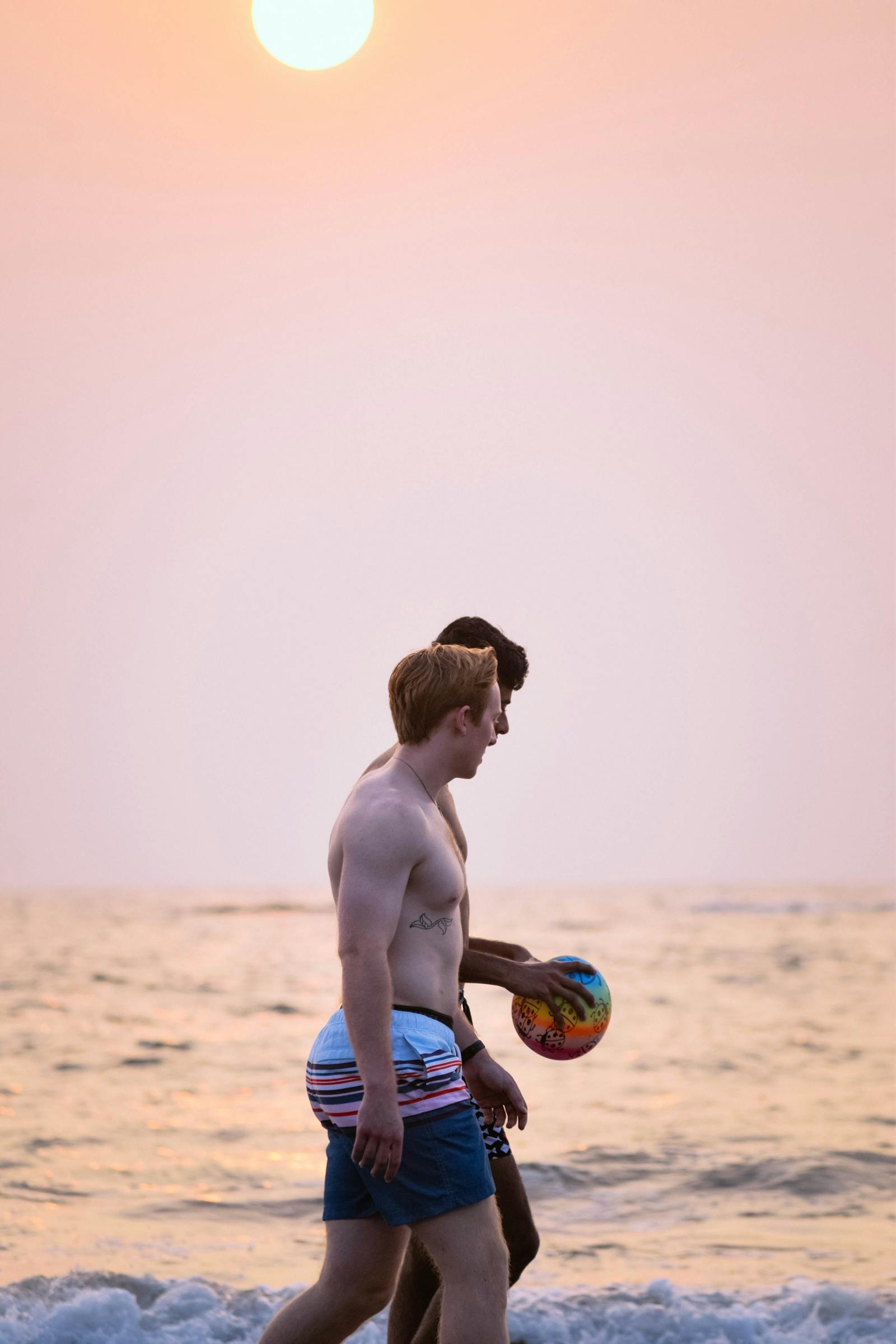 Men On Beach Photos, Download The BEST Free Men On Beach Stock Photos ...