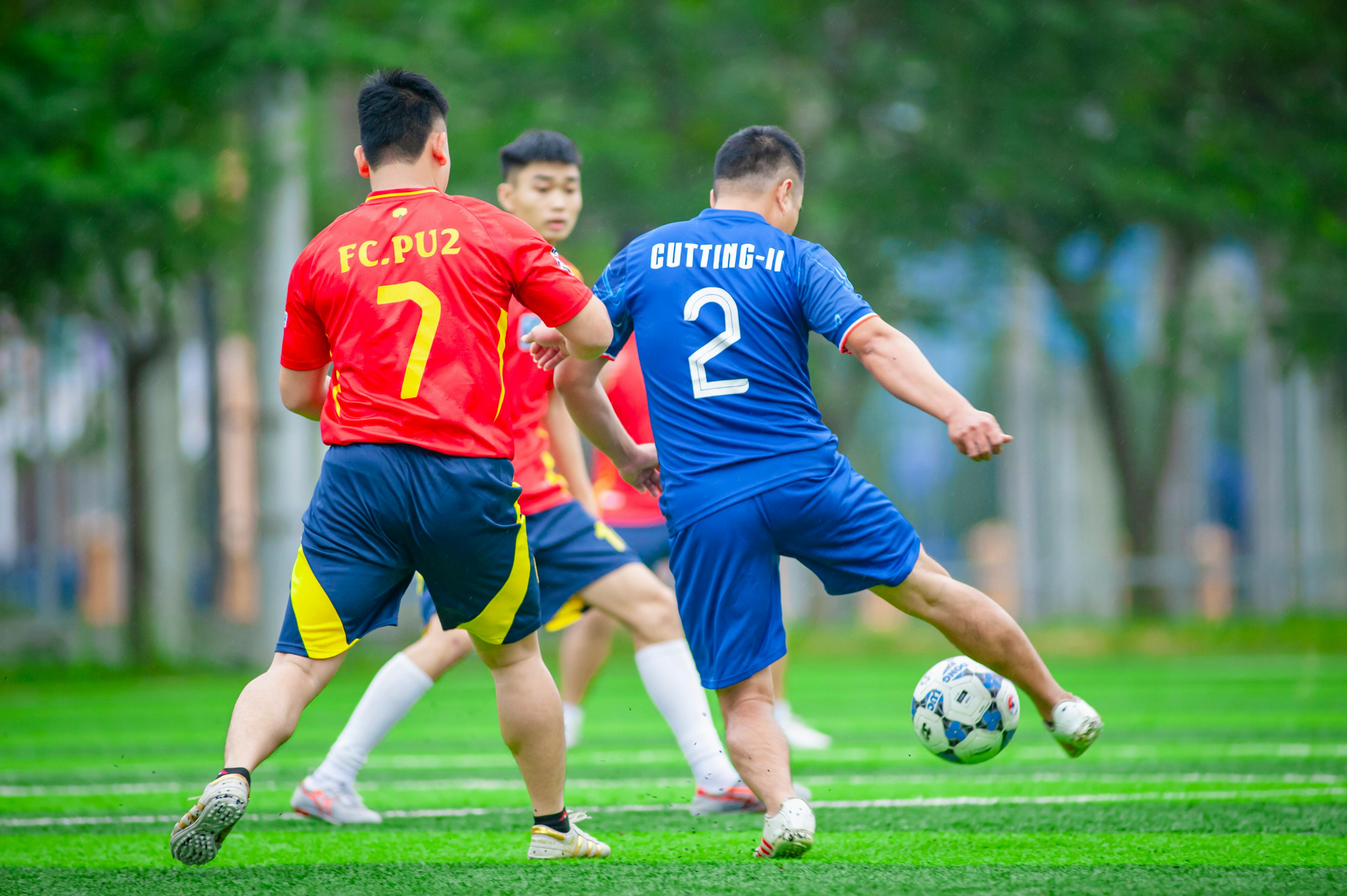 Soccer Match Action in Hanoi, Vietnam Park · Free Stock Photo