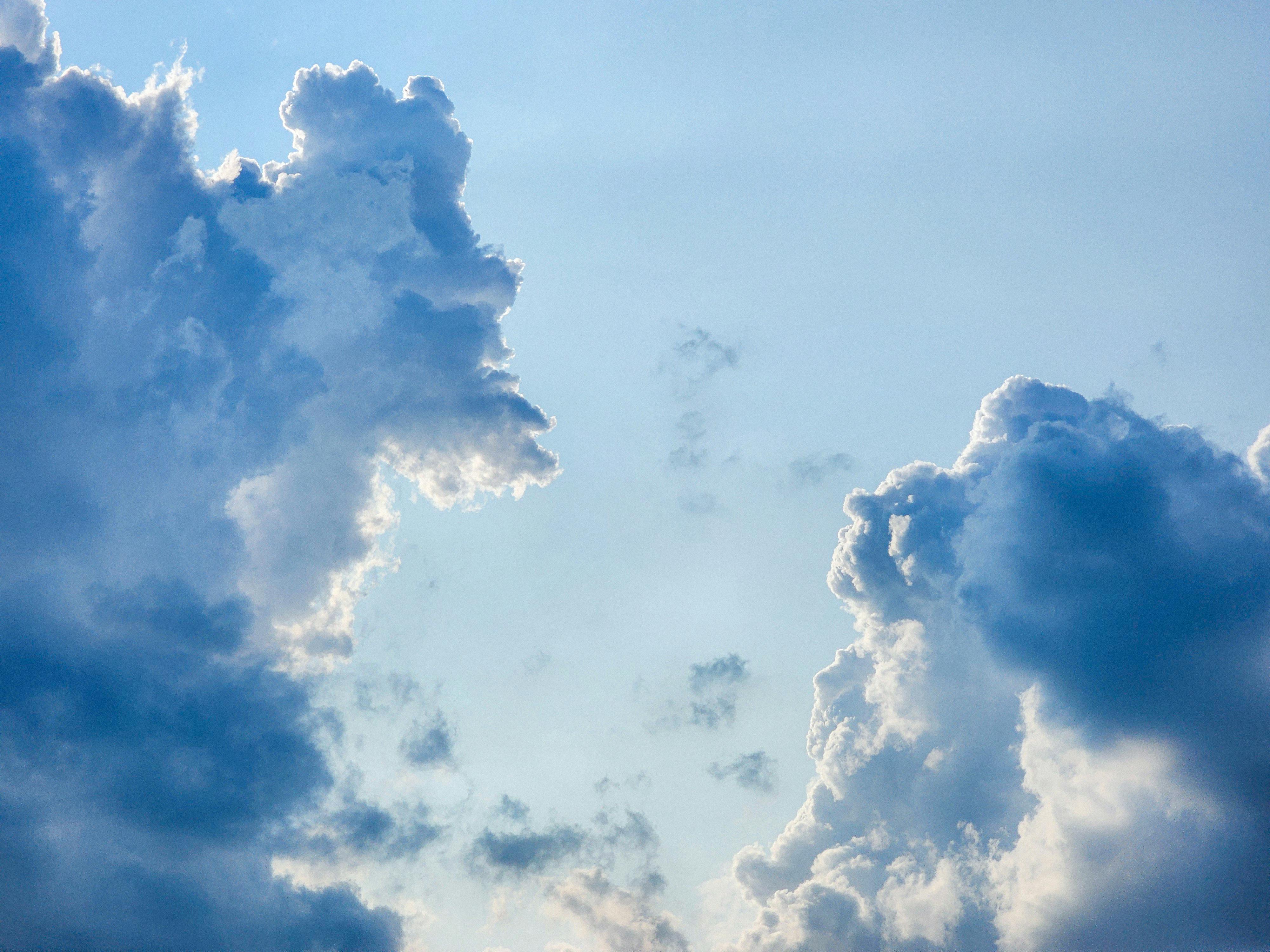 Beautiful Cumulus Clouds in Blue Sky · Free Stock Photo