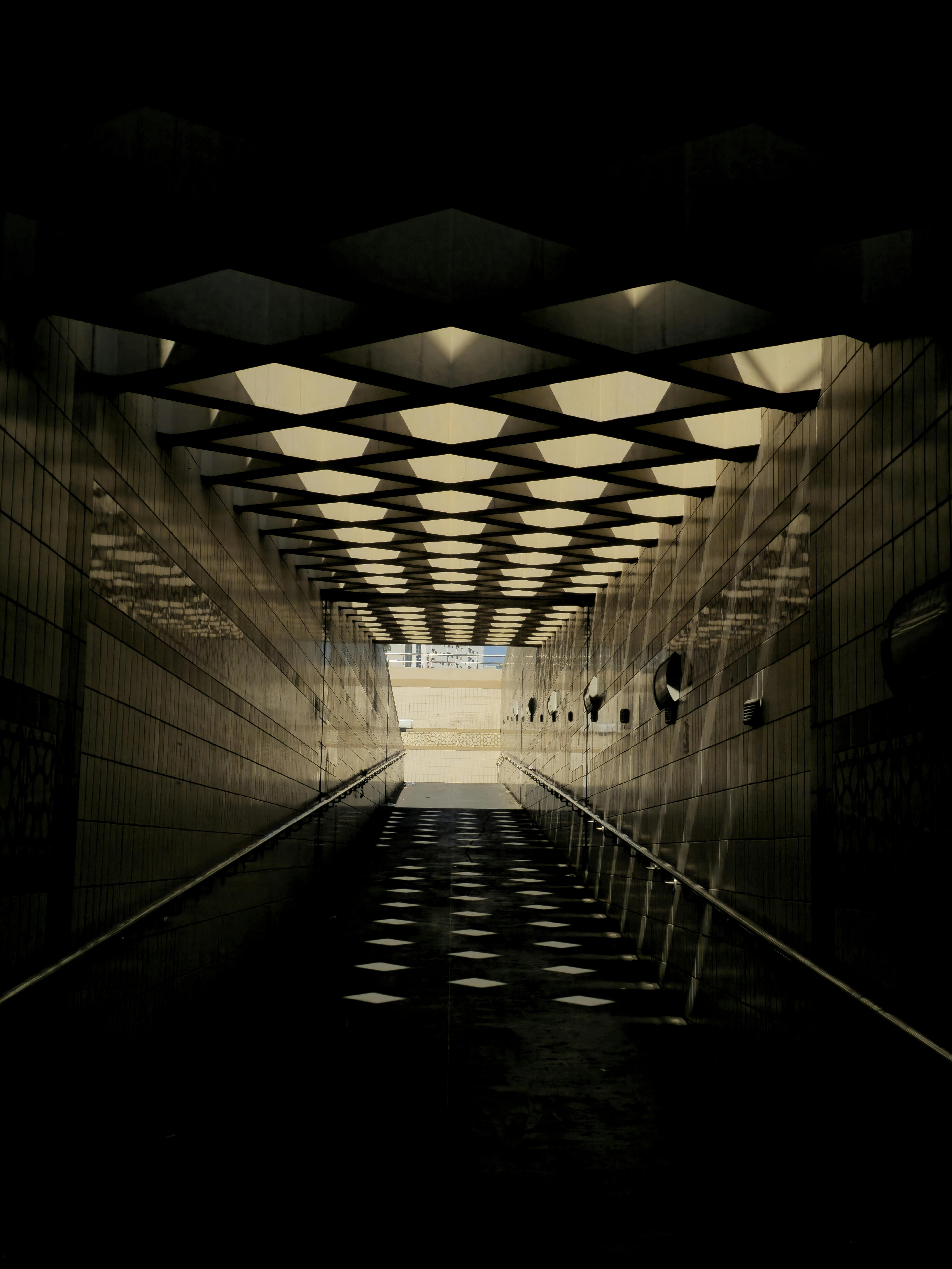 Minimalist Underground Passage in Dubai · Free Stock Photo