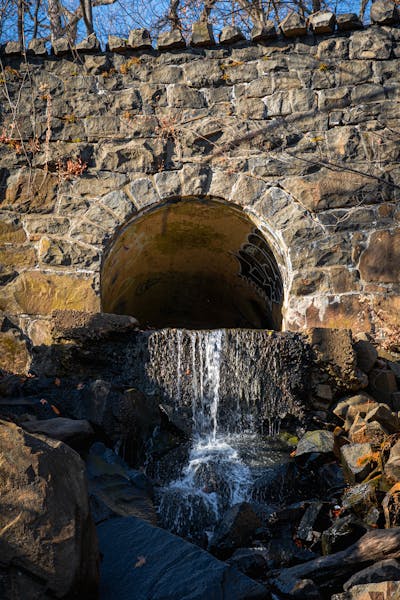 Well Water Photos, Download The BEST Free Well Water Stock Photos & HD ...