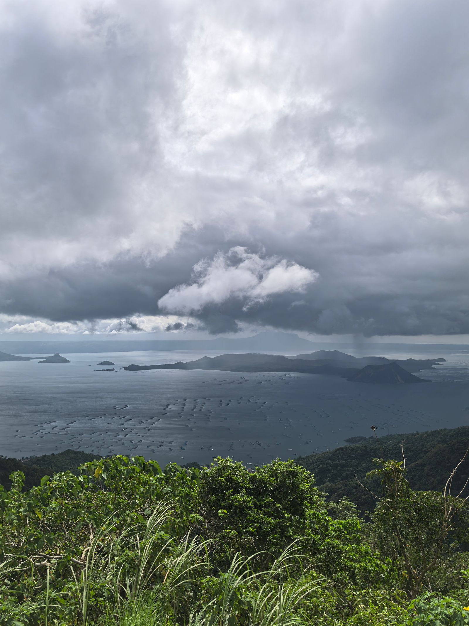 Taal Volcano Photos, Download The BEST Free Taal Volcano Stock Photos ...