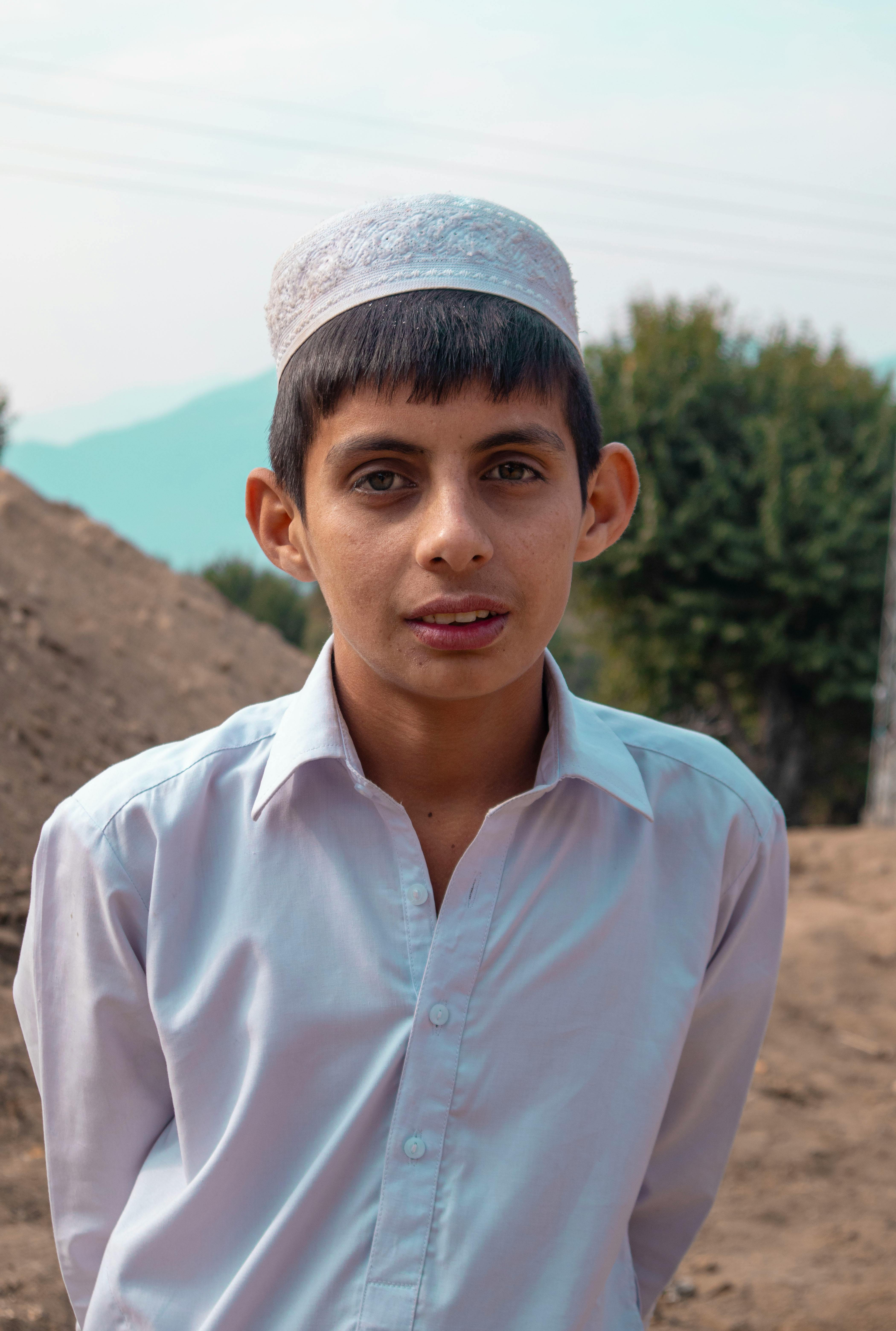 Young Boy in Traditional Attire in Pakistan · Free Stock Photo