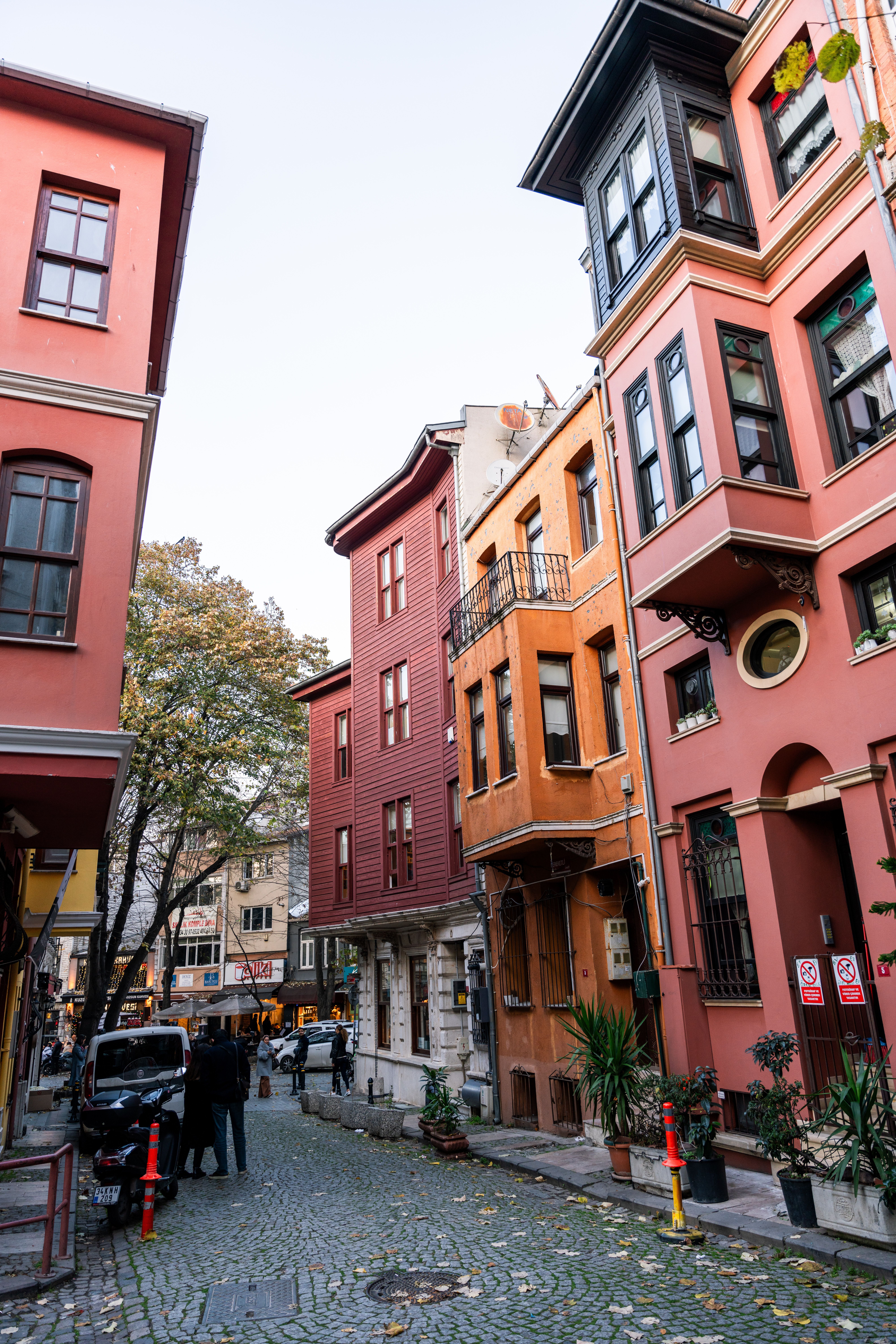 Colorful Urban Street with Vibrant Building Facades · Free Stock Photo
