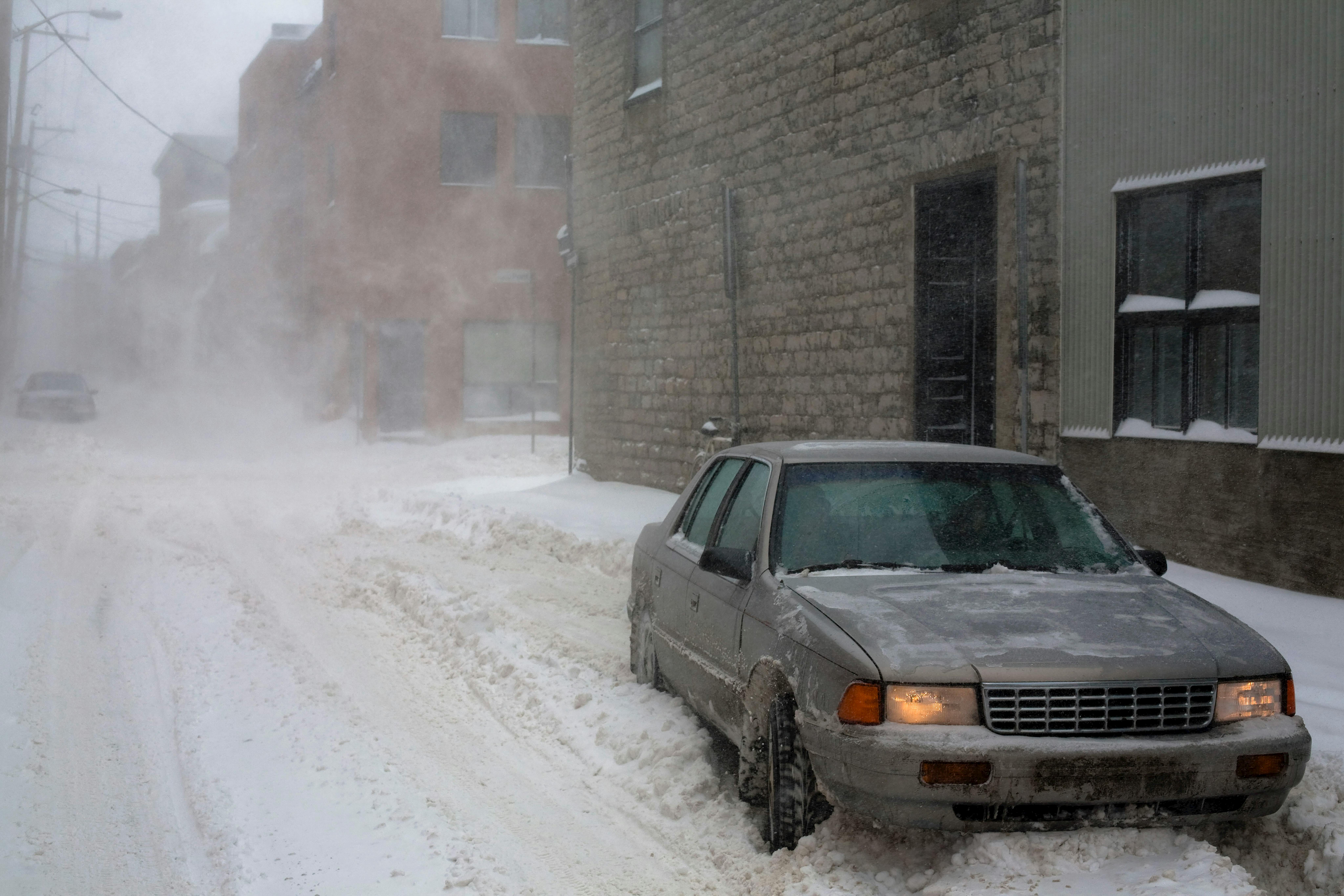 Snowy Street Scene in Quebec City During Winter · Free Stock Photo