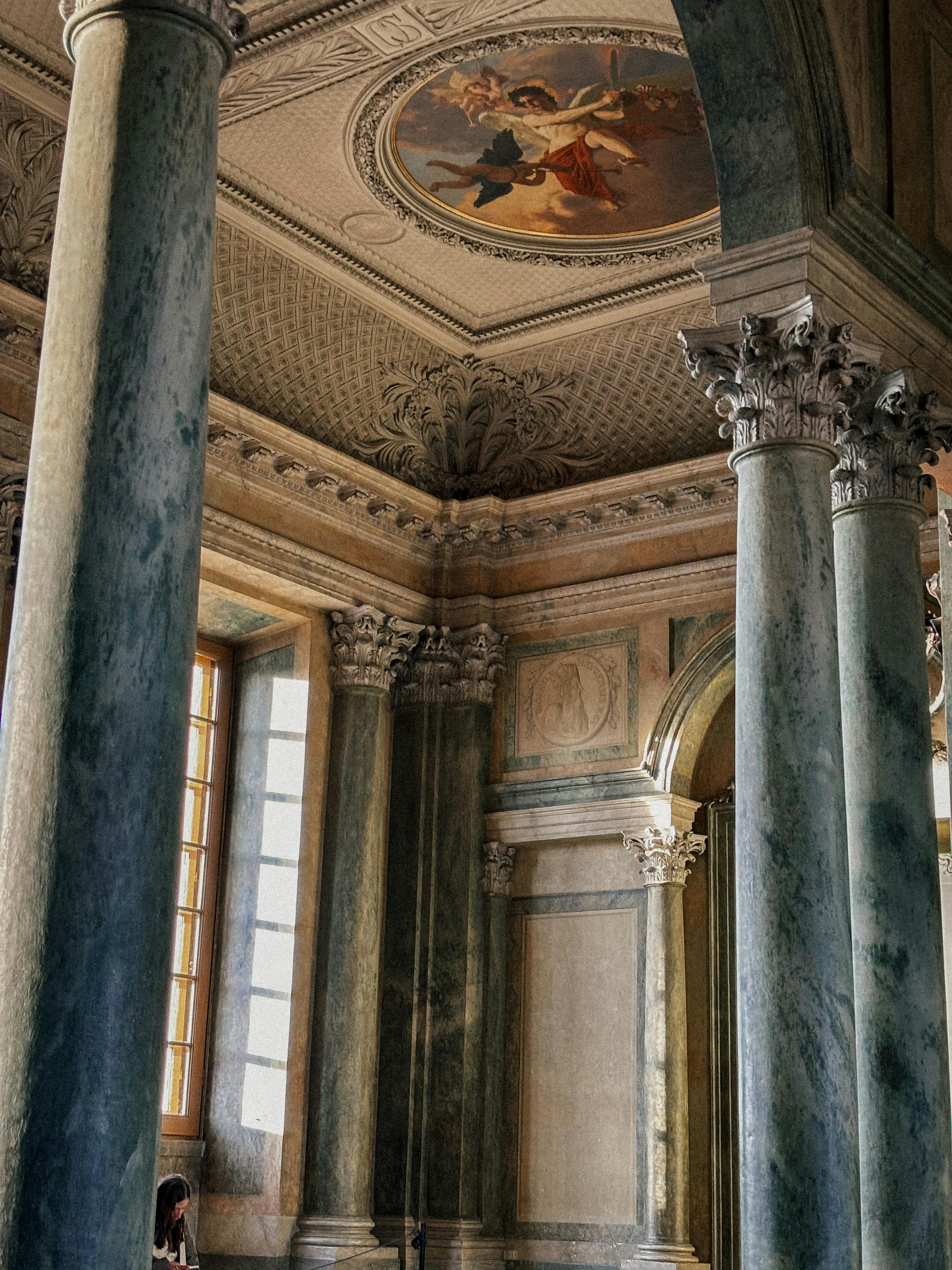 Elegant Interior of a Historic Swedish Castle · Free Stock Photo