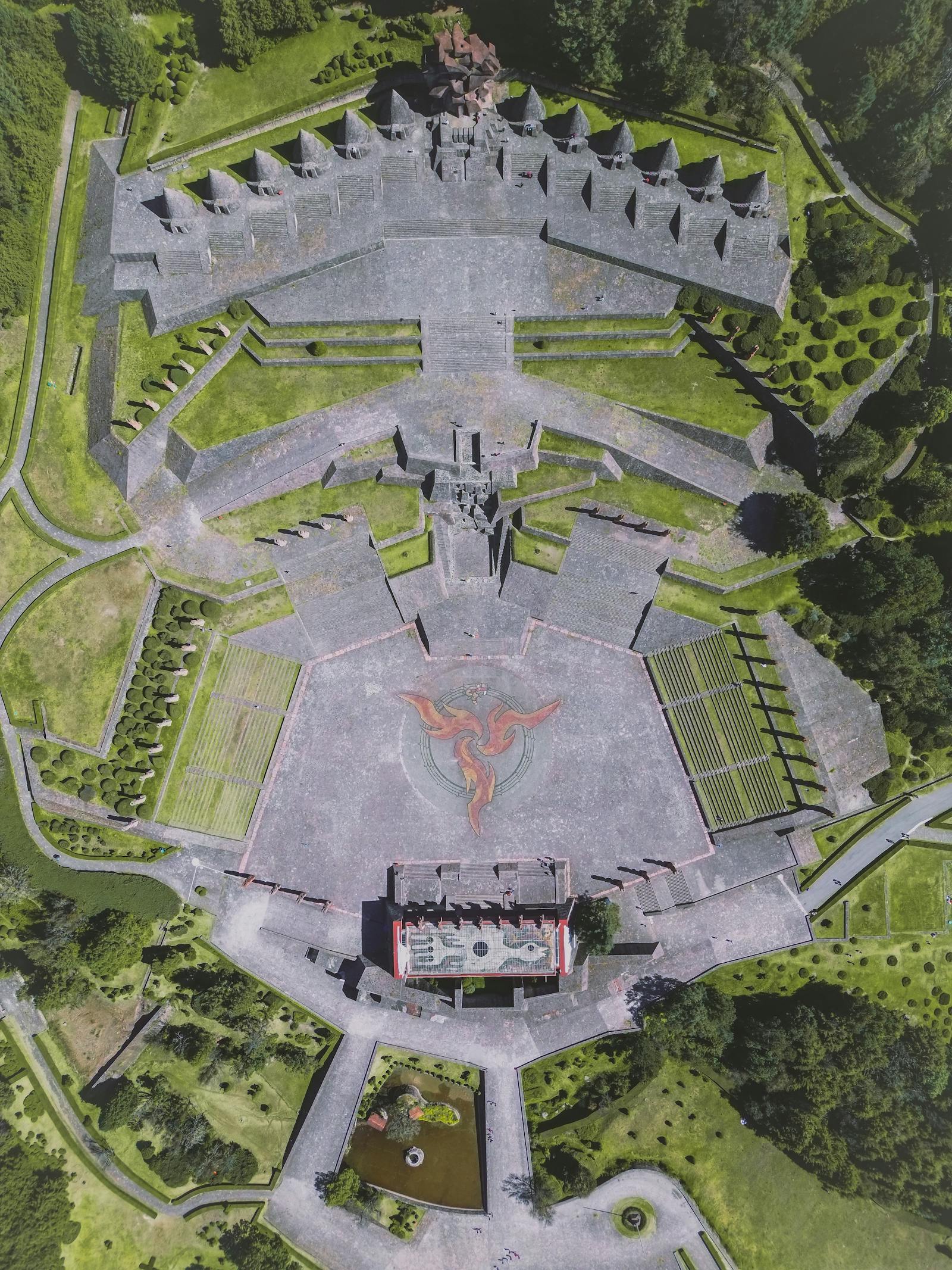 Aerial+View+Of+Montclair+Castle,+Saarland,+Germany Photos, Download The ...