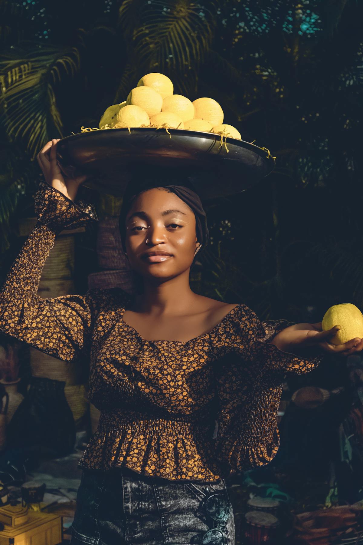 Lemon Woman Photos, Download The BEST Free Lemon Woman Stock Photos ...