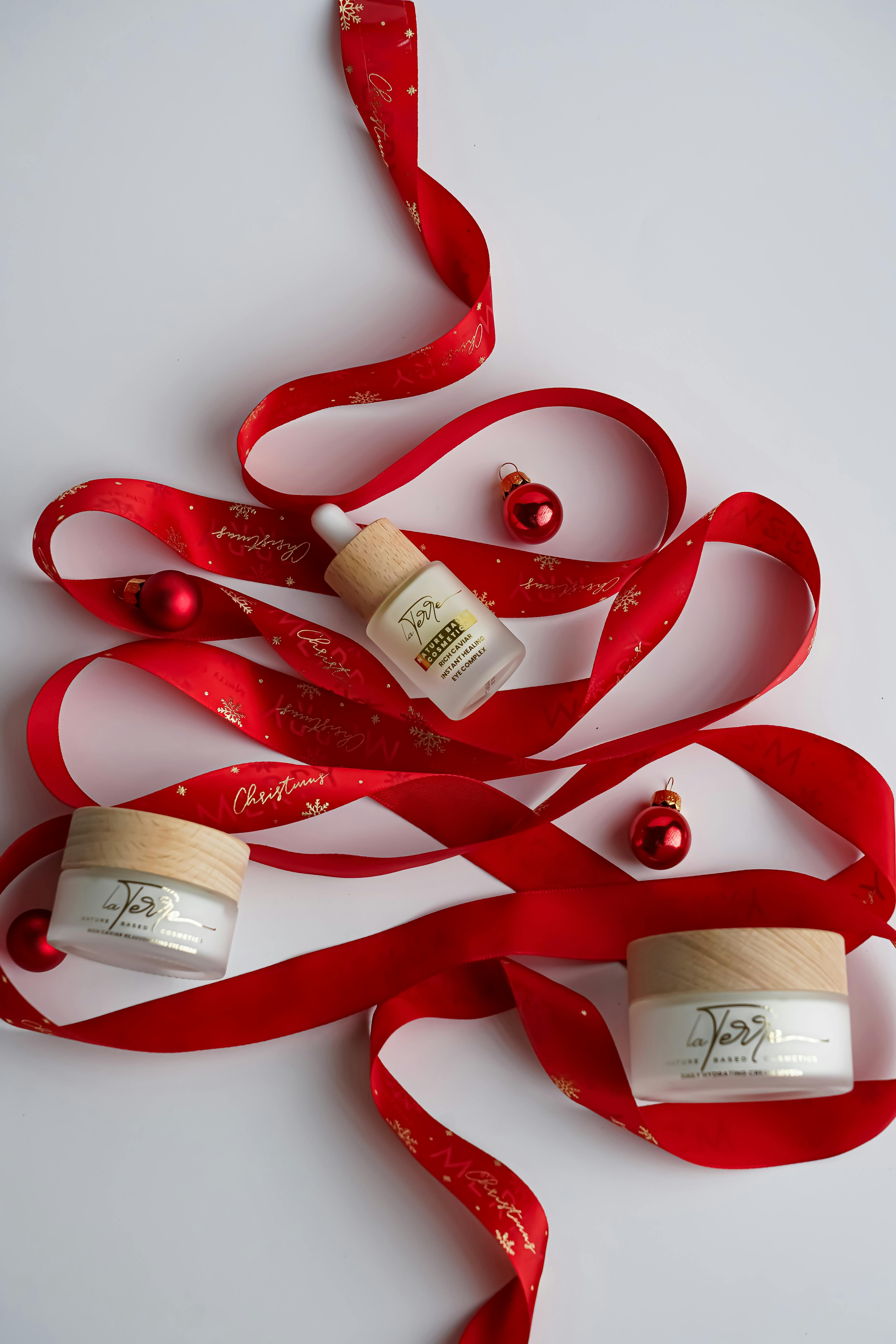 Bonus Packaging Photos, Download The BEST Free Bonus Packaging Stock ...