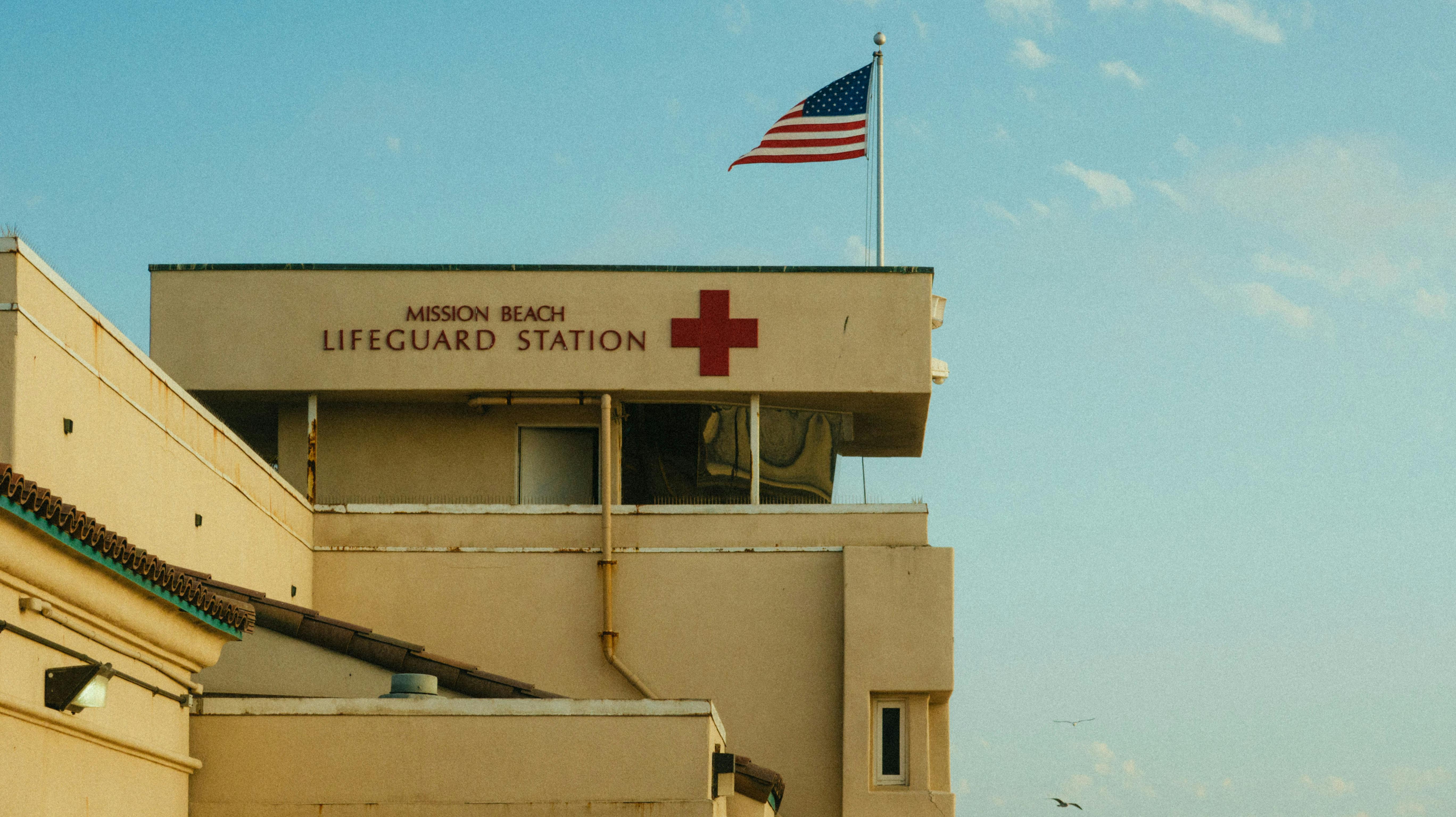 Lifeguard Station · Free Stock Photo