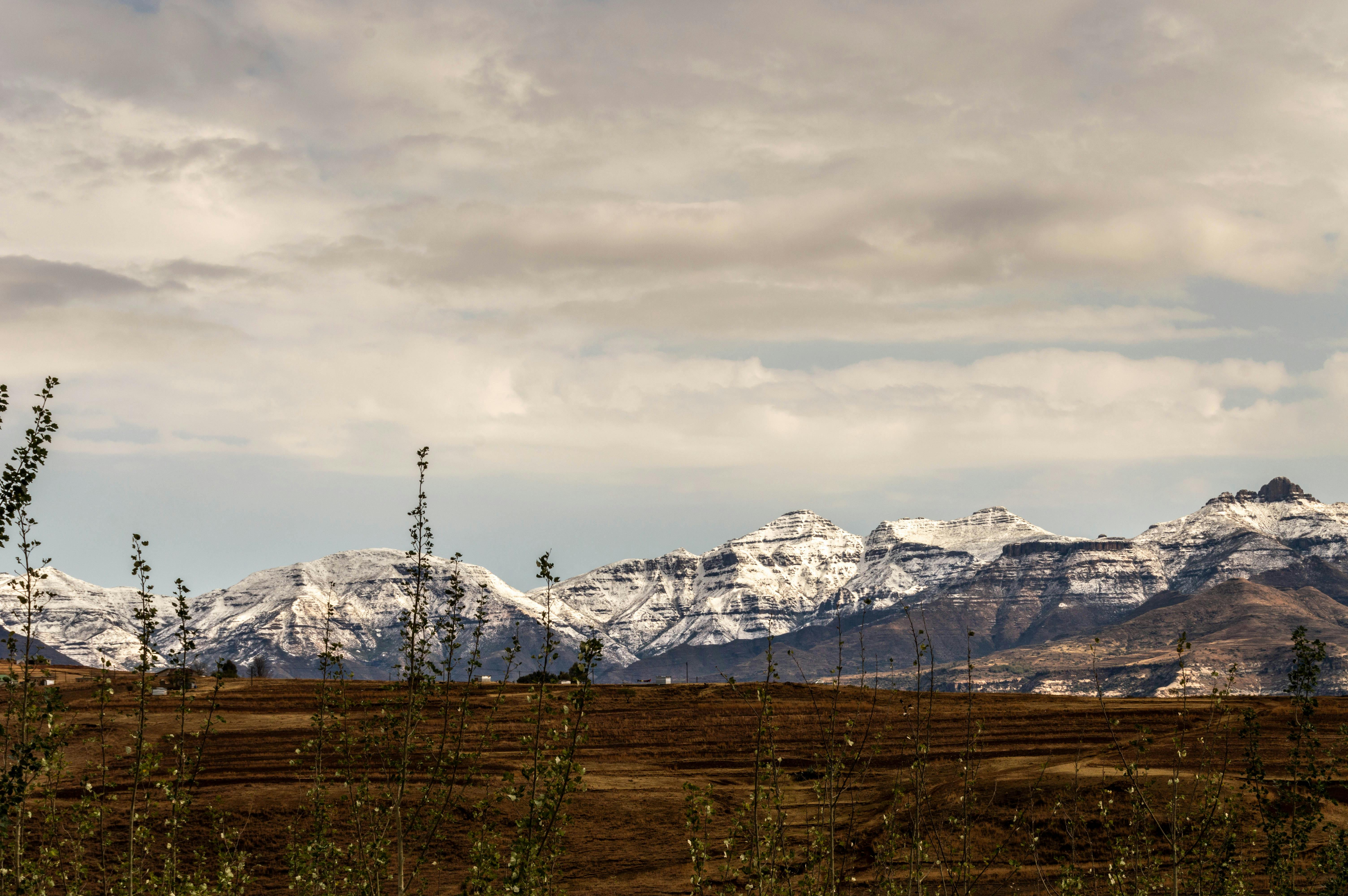 Snow-Capped Mountains in Teyateyaneng, Lesotho · Free Stock Photo