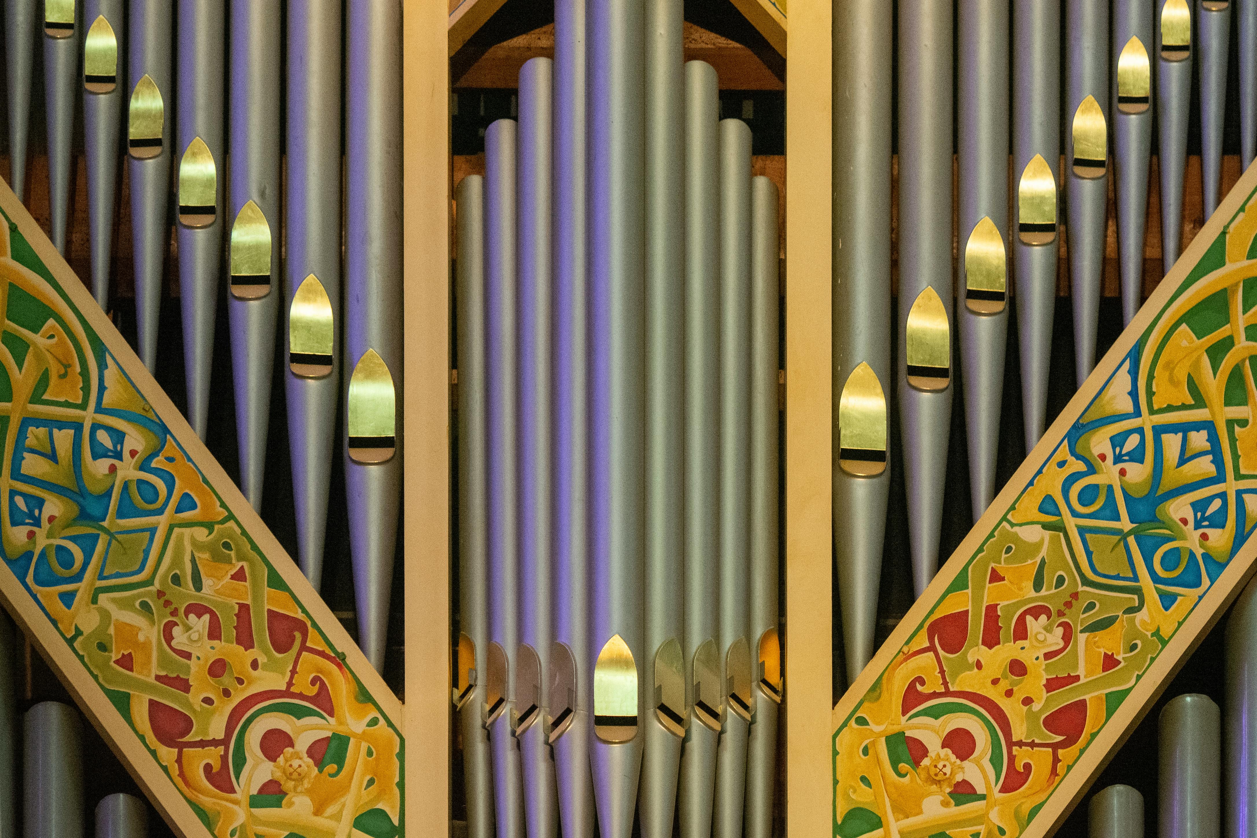 Elegant Church Pipe Organ with Colorful Decor · Free Stock Photo