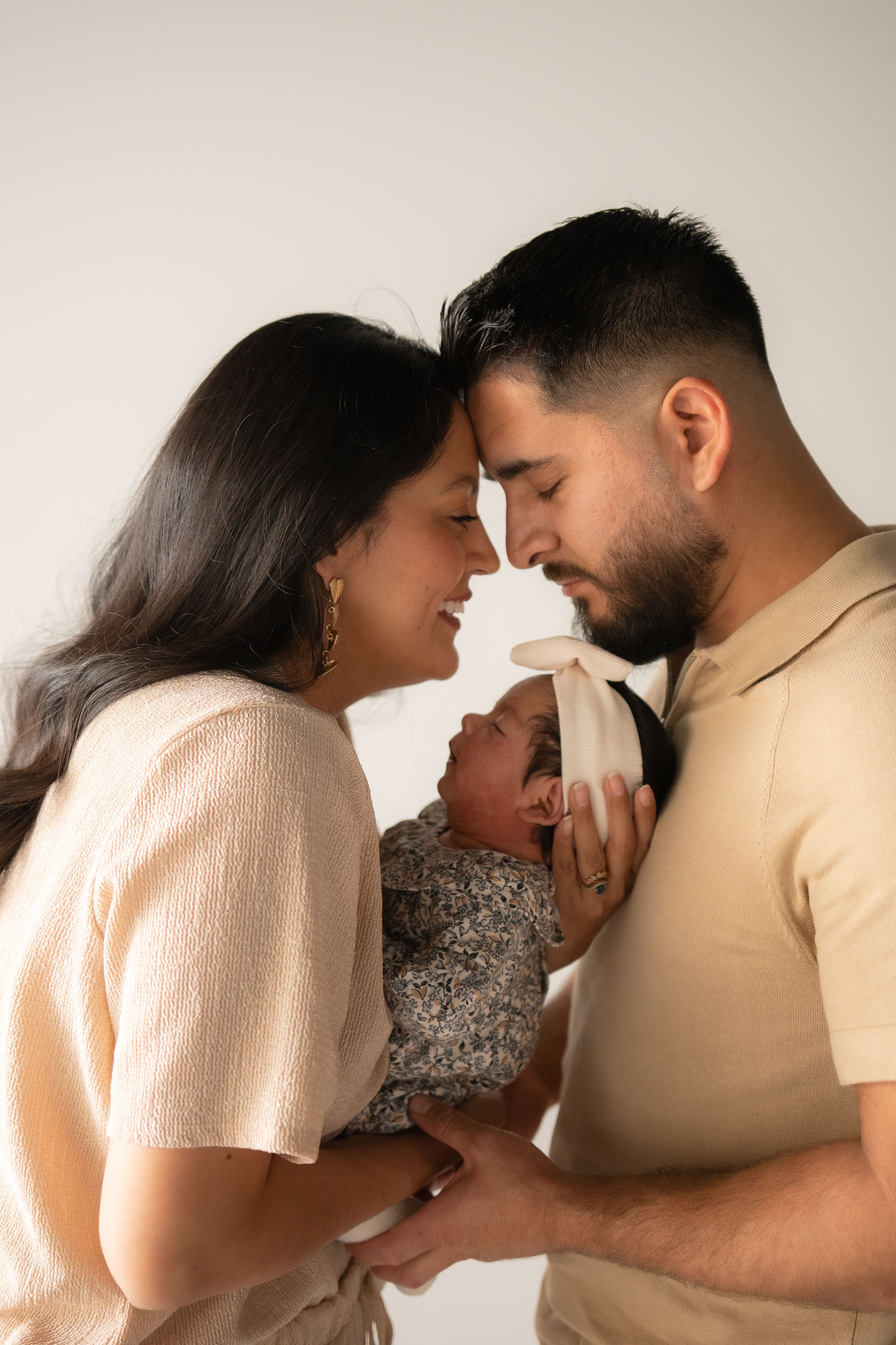 Intimate Family Photo Photos, Download The BEST Free Intimate Family ...