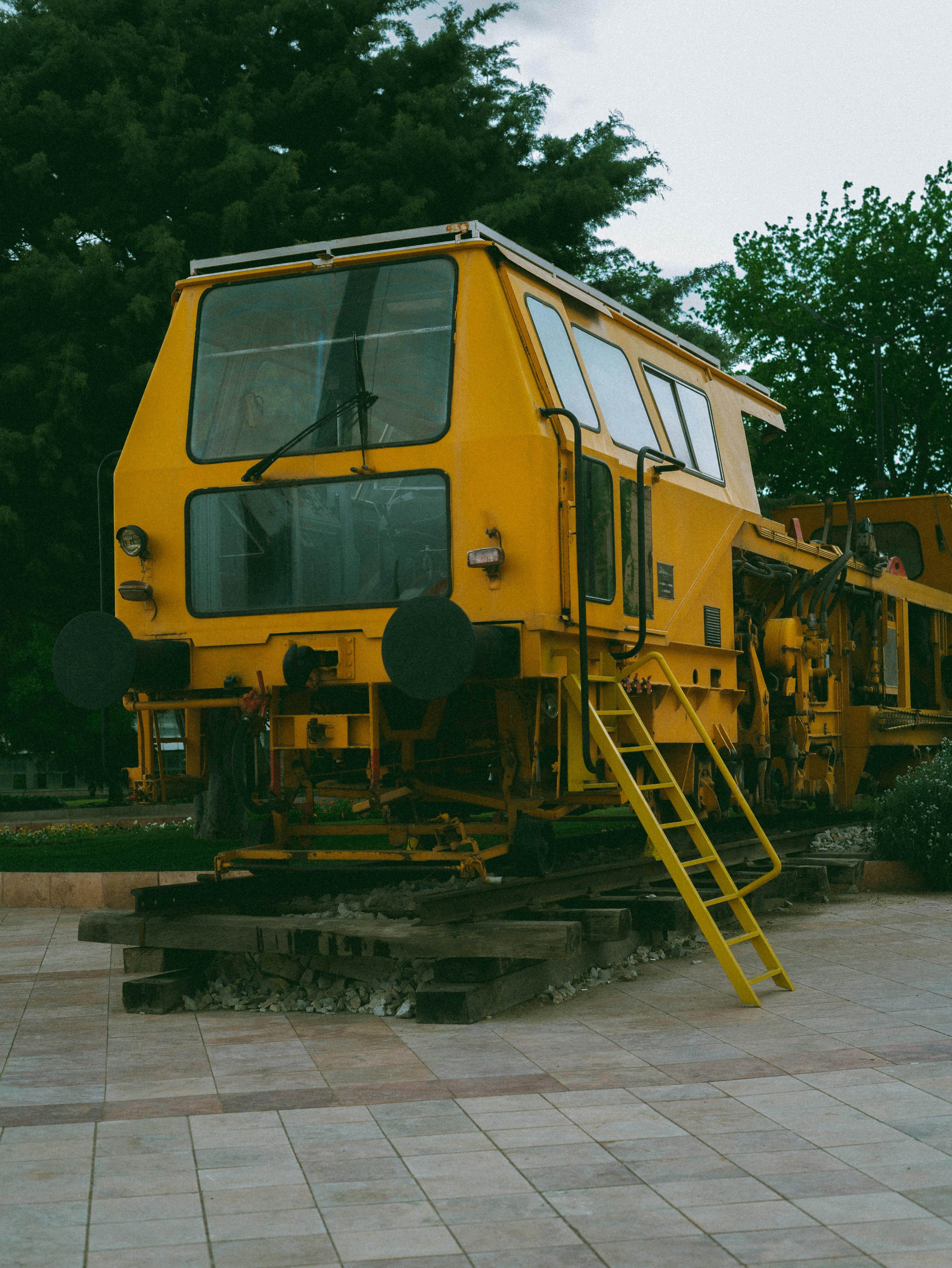 Rail Machine Photos, Download The BEST Free Rail Machine Stock Photos ...