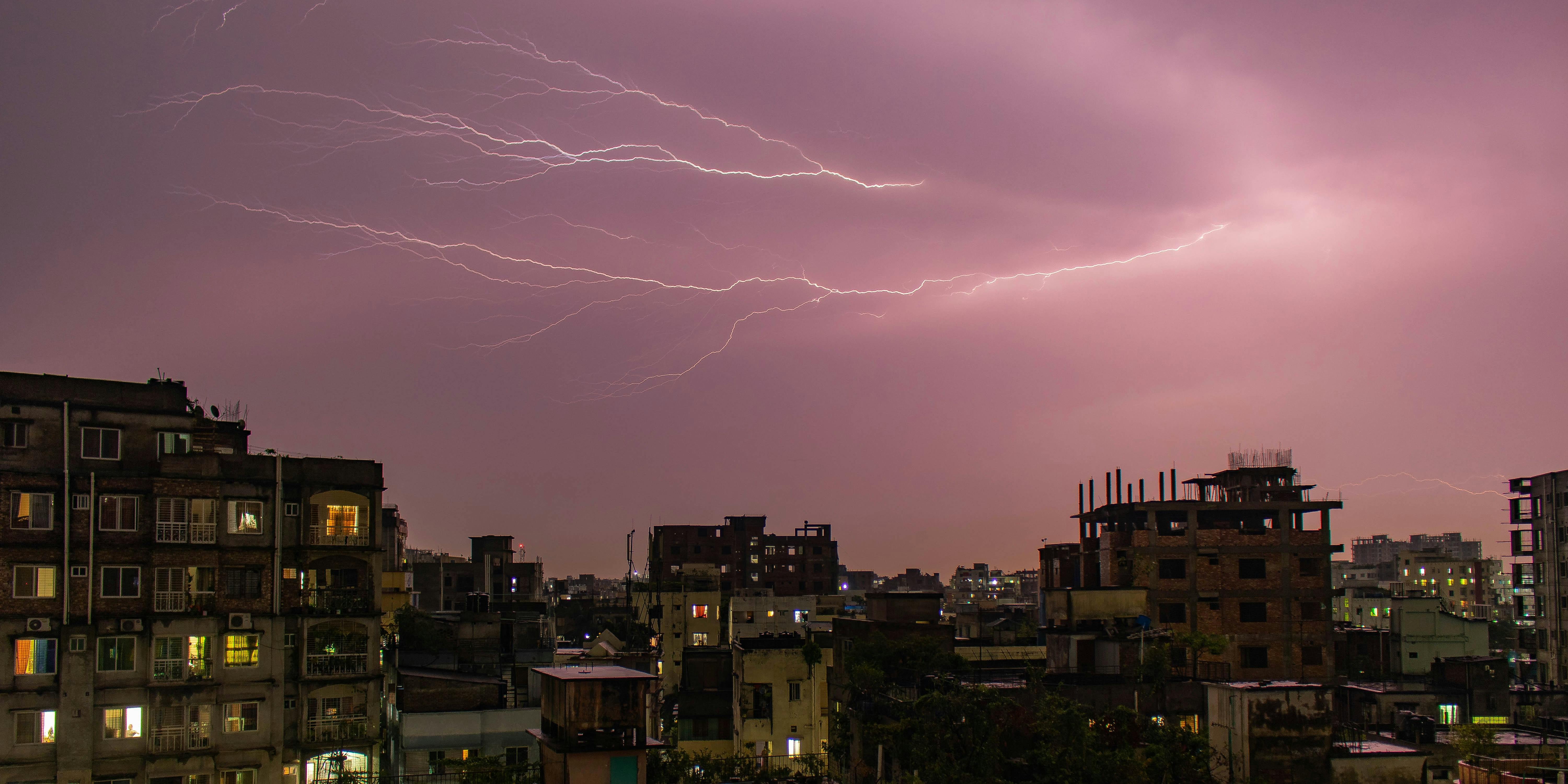 Dramatic Lightning Over Dhaka Cityscape · Free Stock Photo