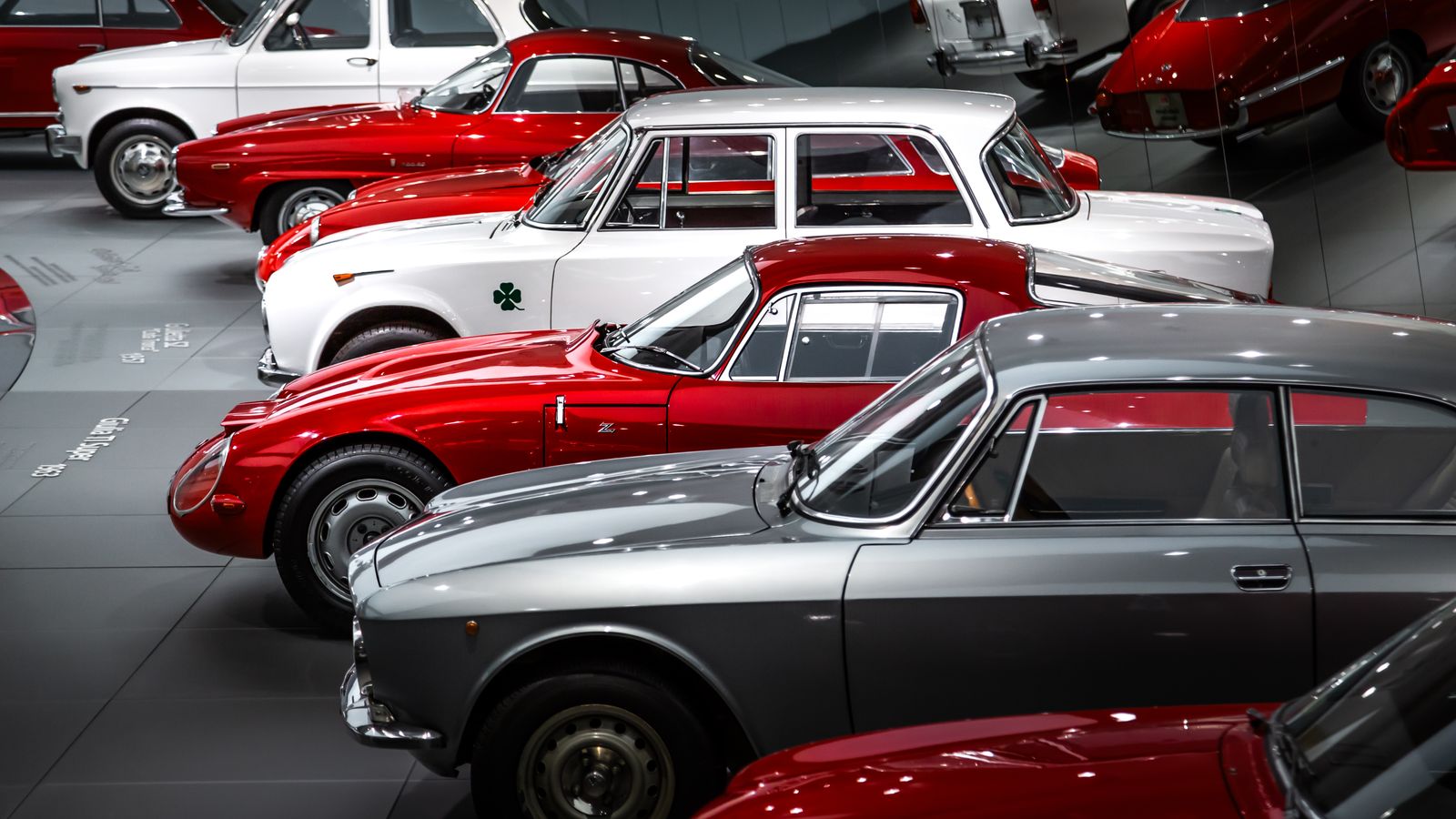 Classic Cars Photos, Download The BEST Free Classic Cars Stock Photos ...