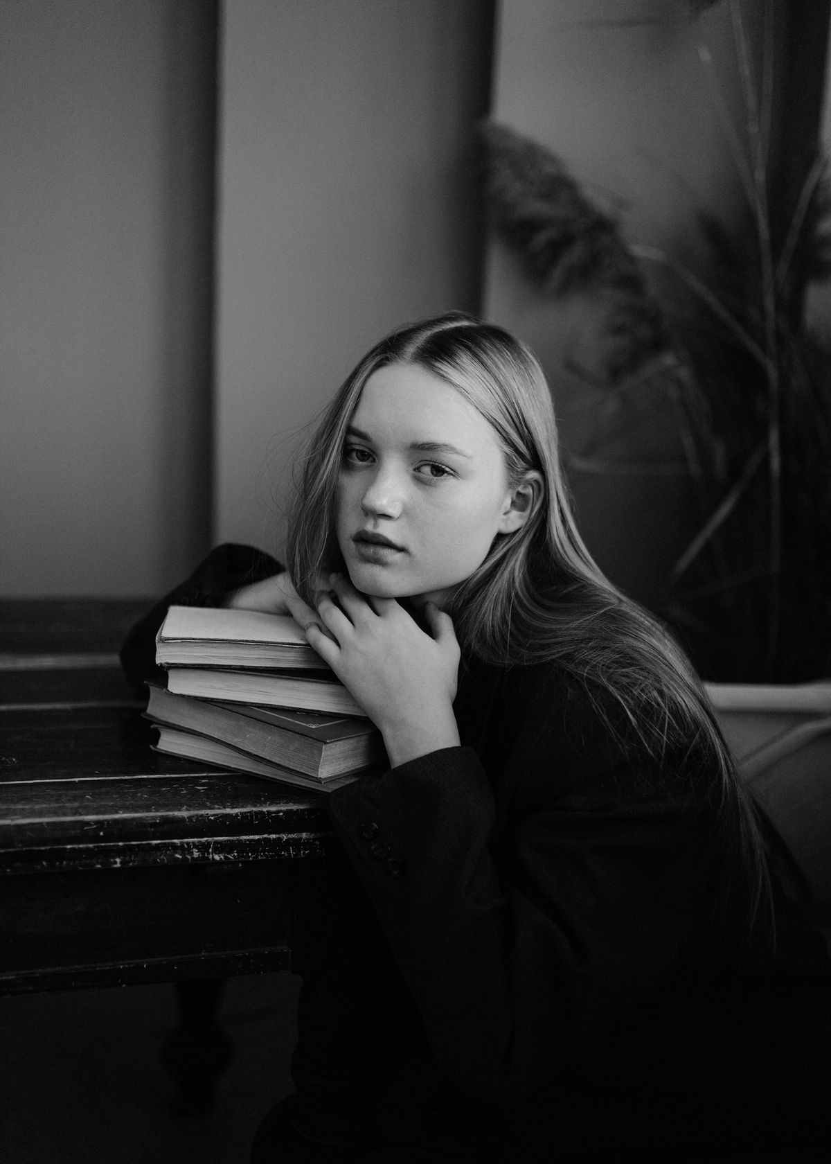 Thoughtful Photos, Download The BEST Free Thoughtful Stock Photos & HD ...