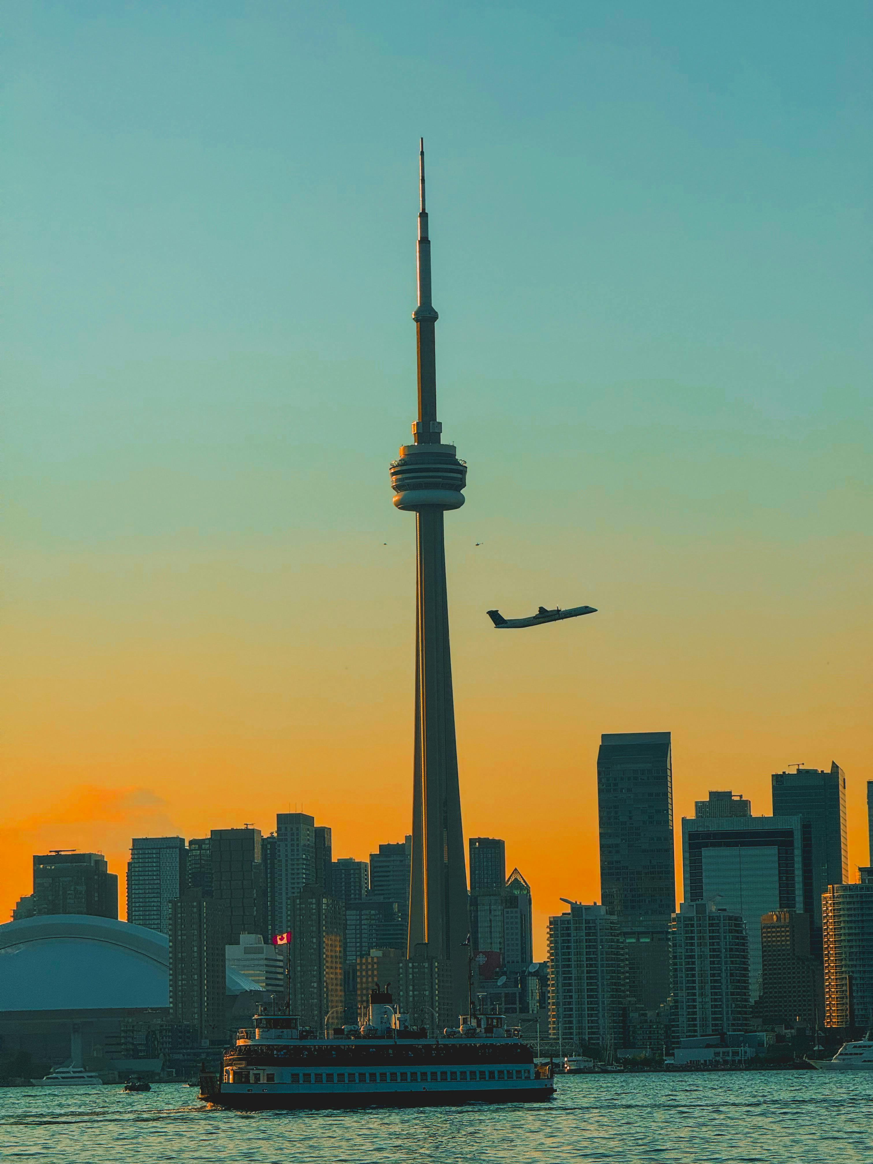 Toronto Skyline with CN Tower at Sunset · Free Stock Photo