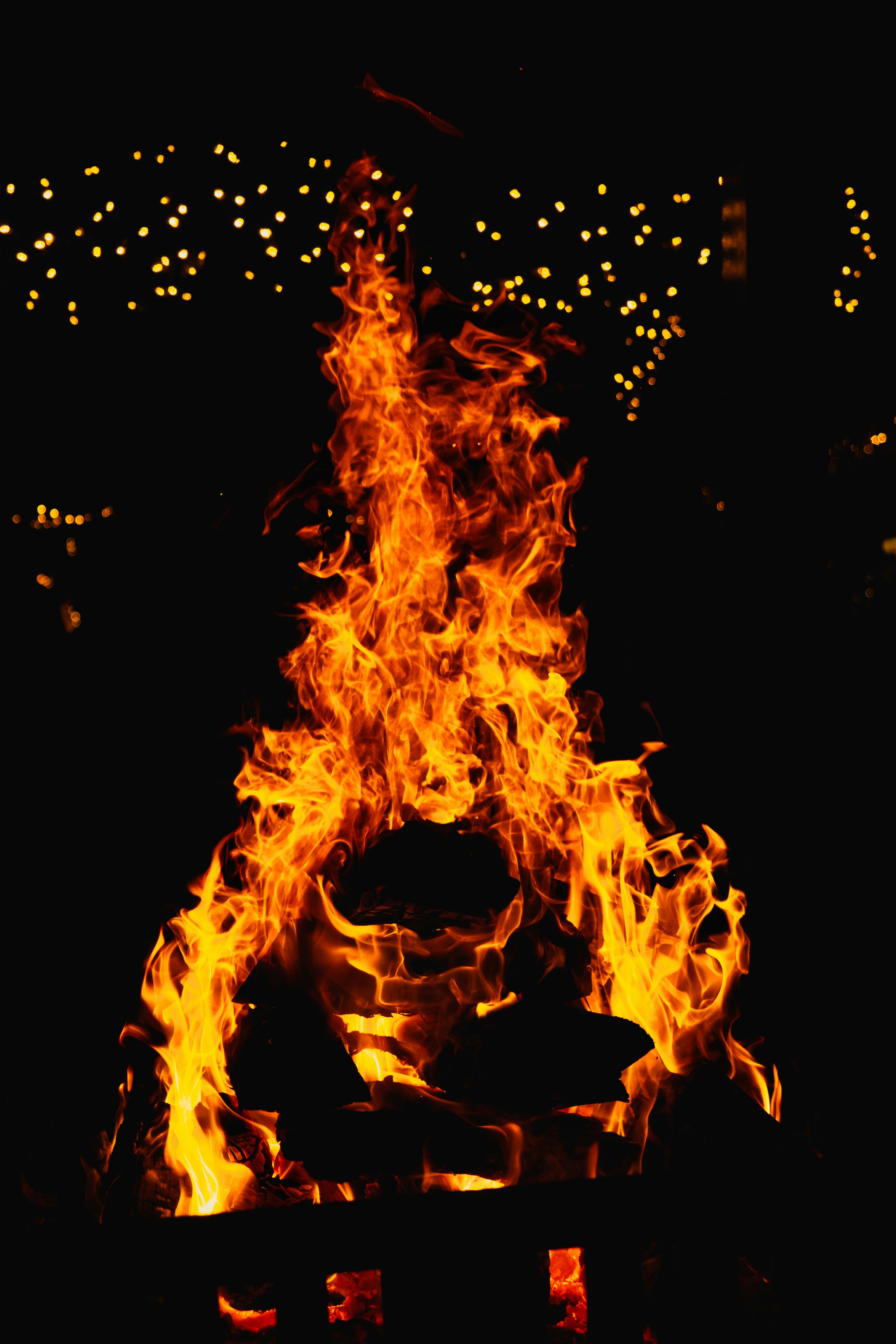 Burning Fire Photos, Download The BEST Free Burning Fire Stock Photos ...