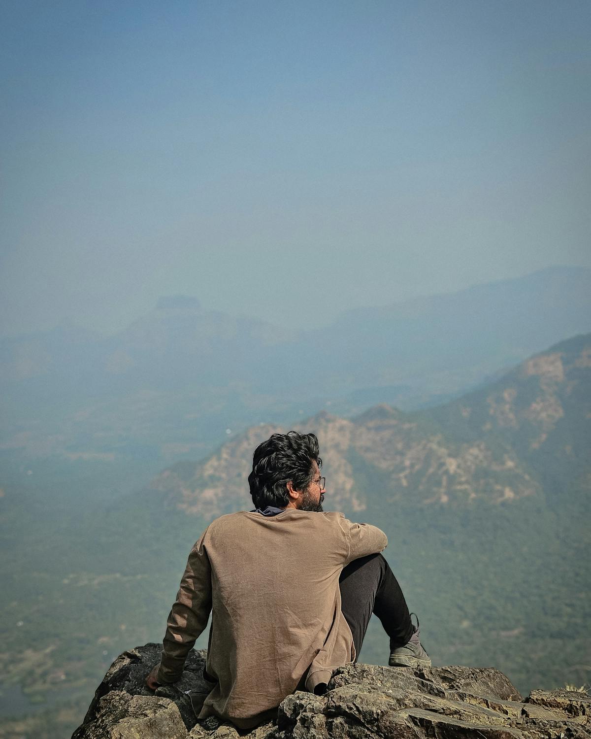 Indian Cleavage Photos, Download The BEST Free Indian Cleavage Stock ...