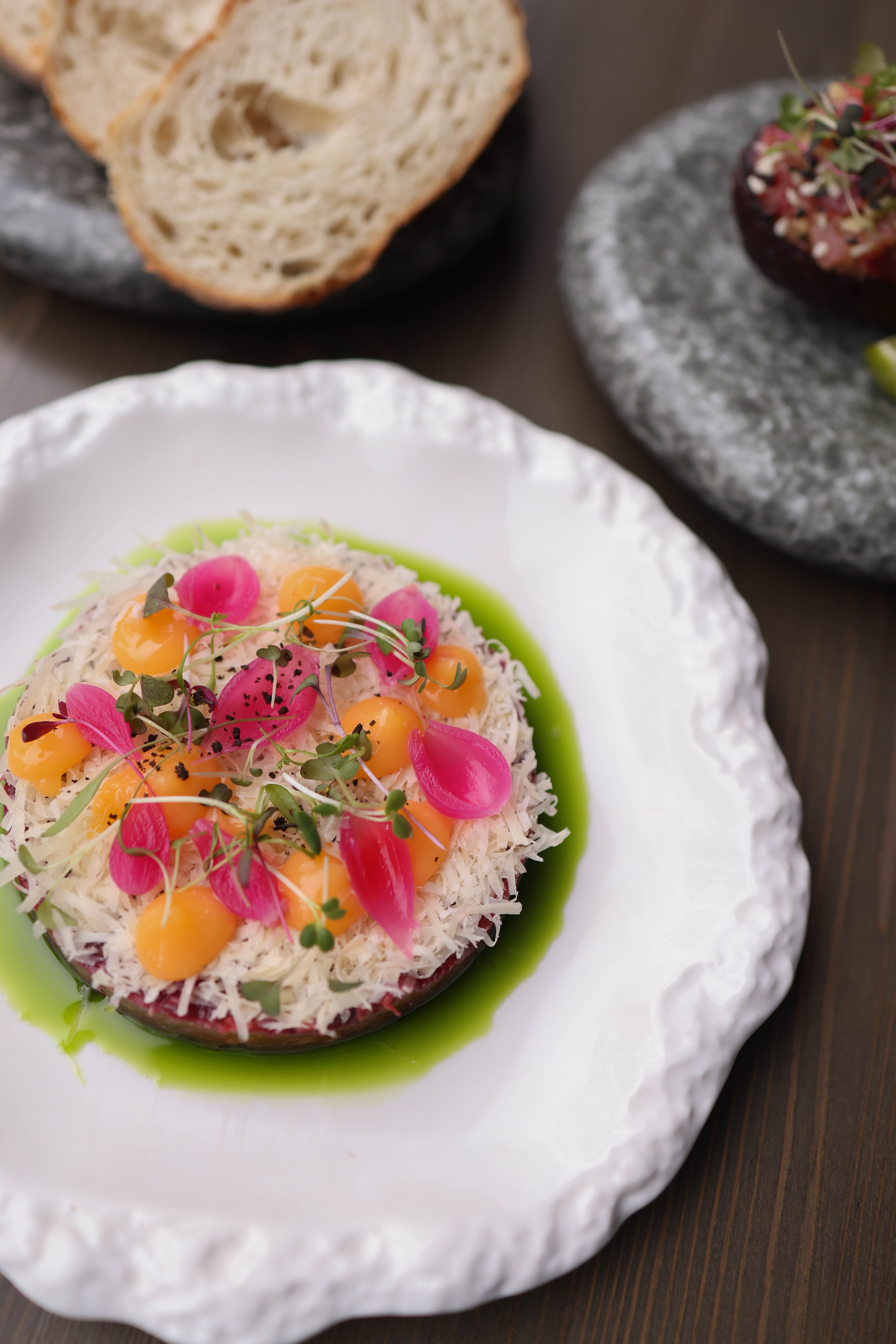Exquisite Gourmet Salad with Vibrant Garnishes · Free Stock Photo